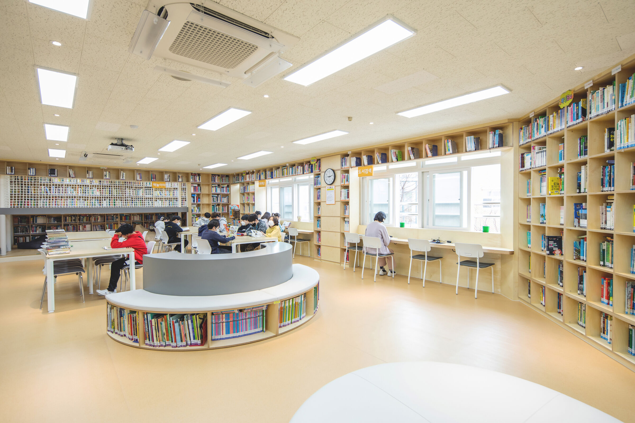 Gallery of The Birch Library | G/O Architecture | Media - 4