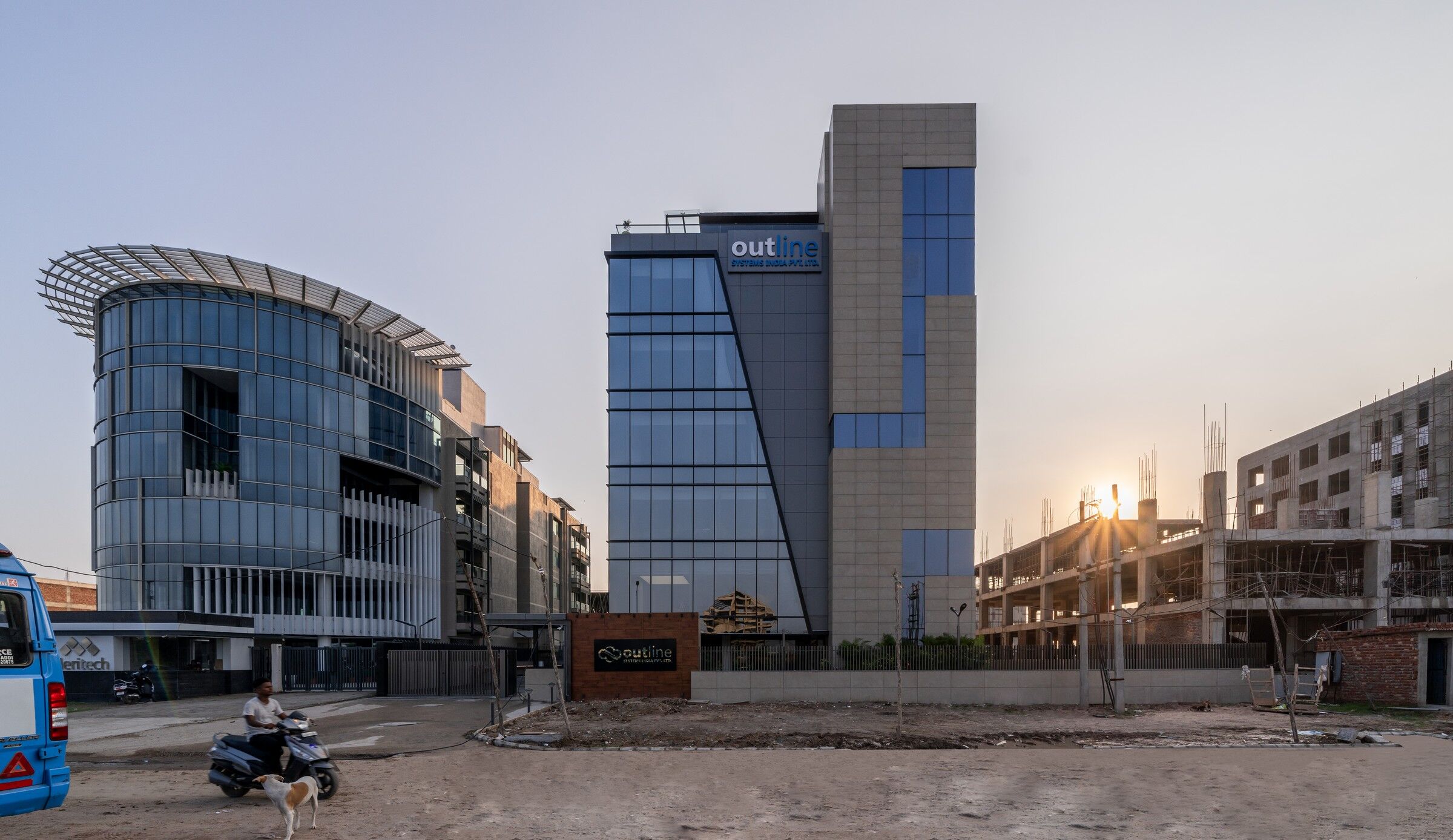 Outline Systems India | Design Three Sixty | Archello