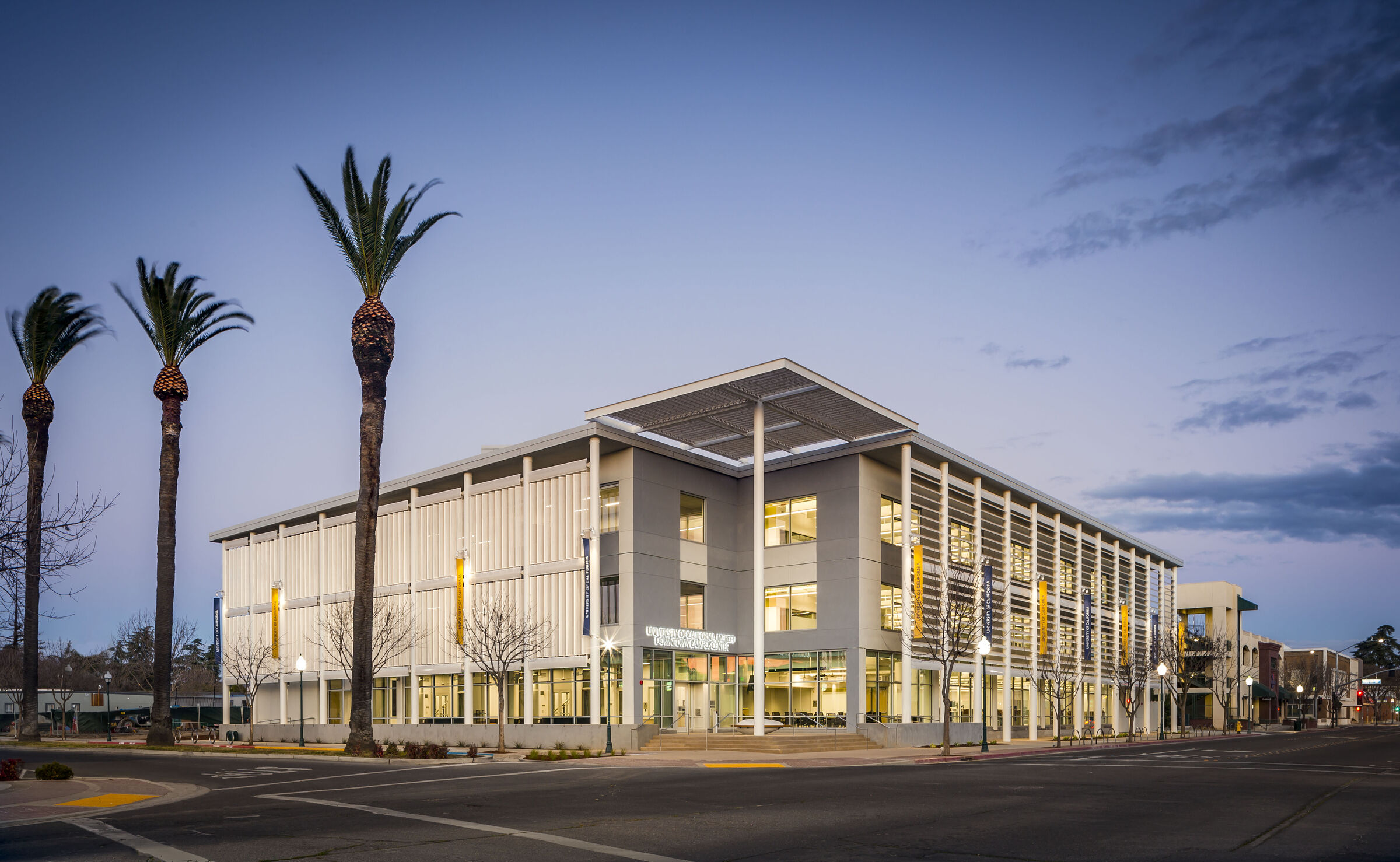 UC Merced Downtown Campus Center | Heller Manus Architects | Archello