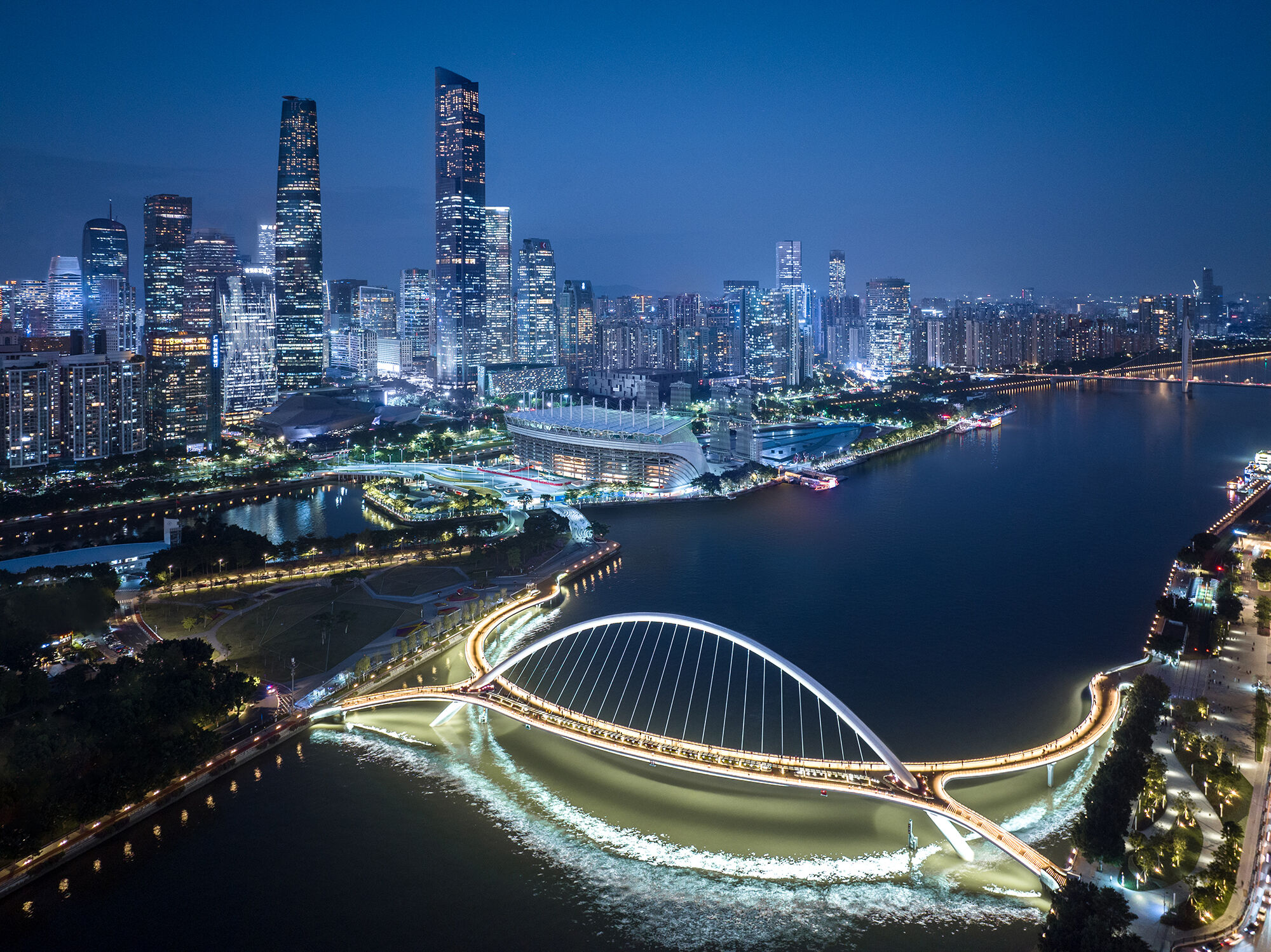 Guangzhou Haixin Bridge | SCAD | Archello
