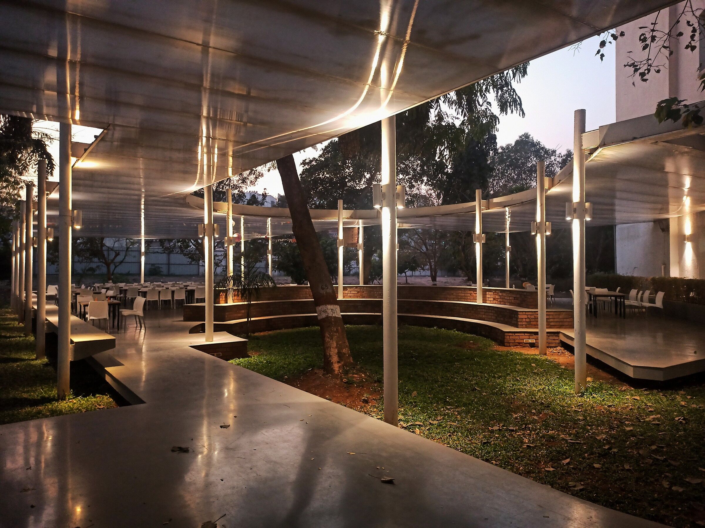 Gallery of Dining Pavilion | Sameep Padora & Associates (sP+a) | Media - 10