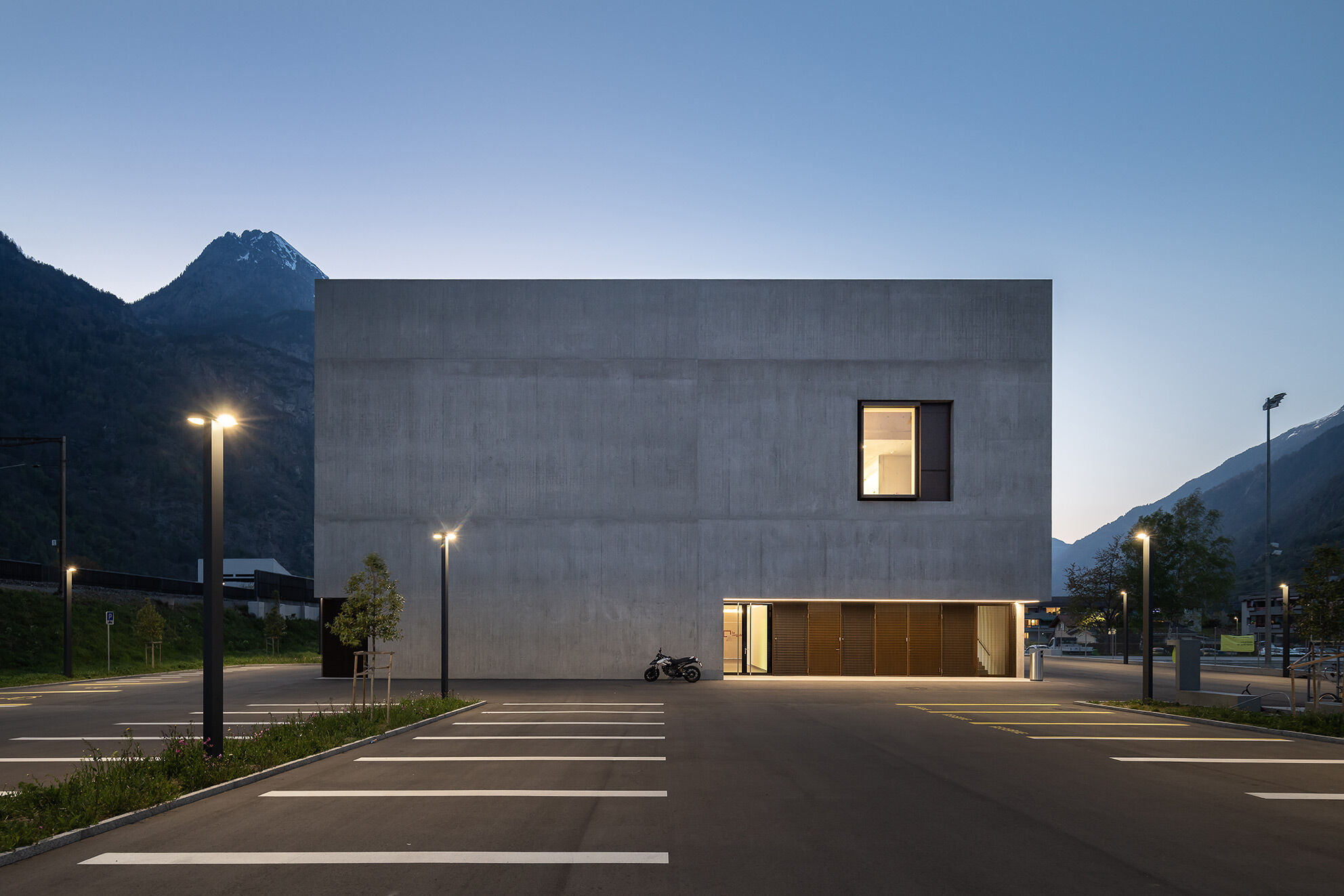 Sports hall Vernayaz | COMAMALA ISMAIL | Archello