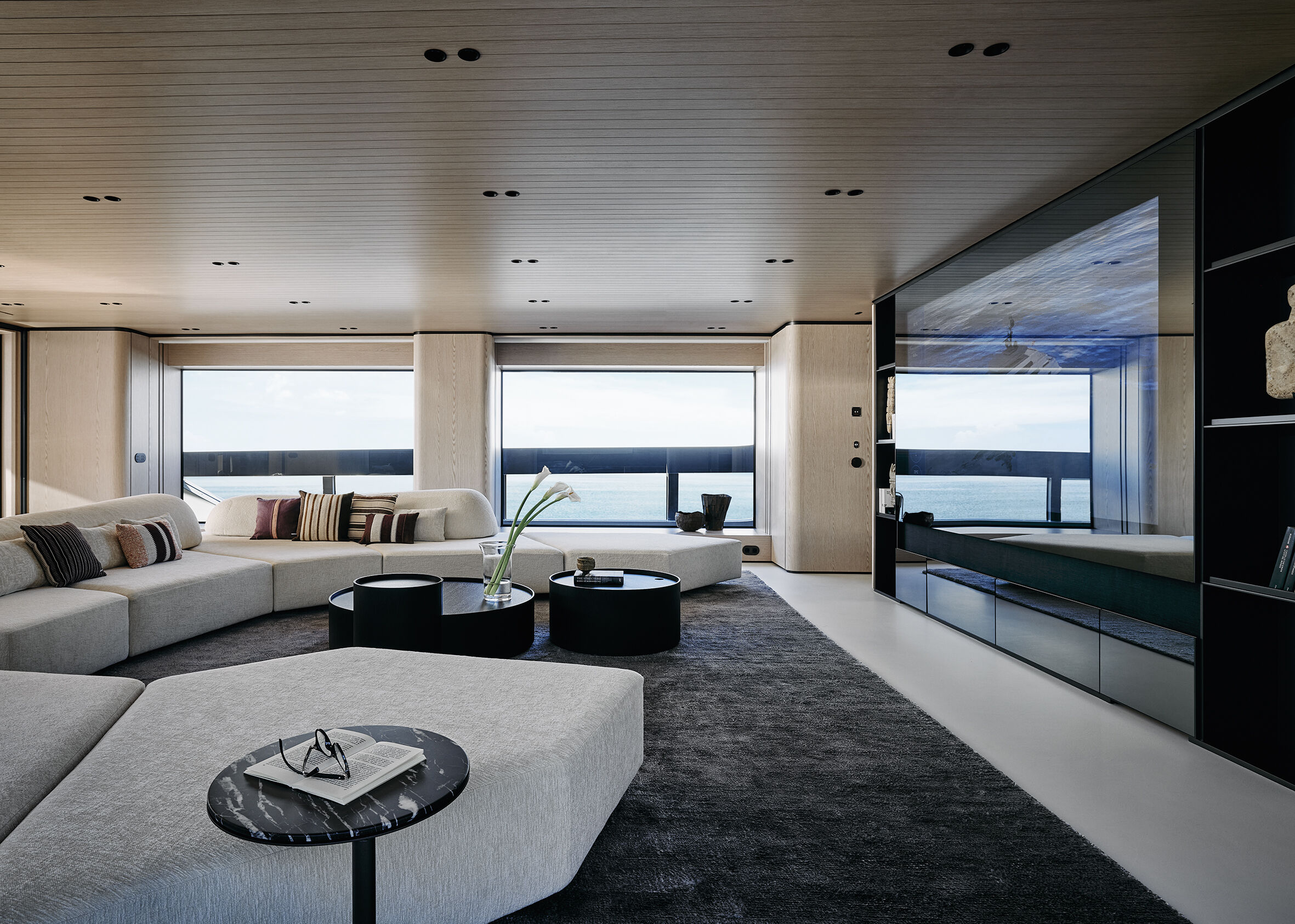 Sanlorenzo Virtuosity 57 Steel | Lissoni & Partners | Archello