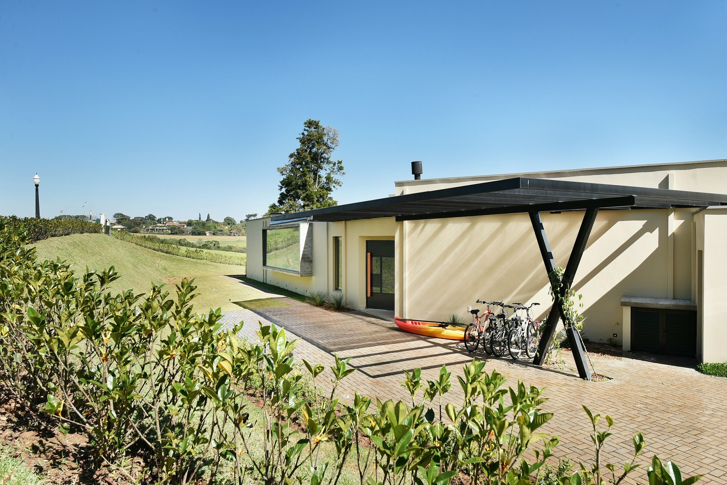 Gallery of Summer house | Marcela Rocca Arquitetura & Interiores ...