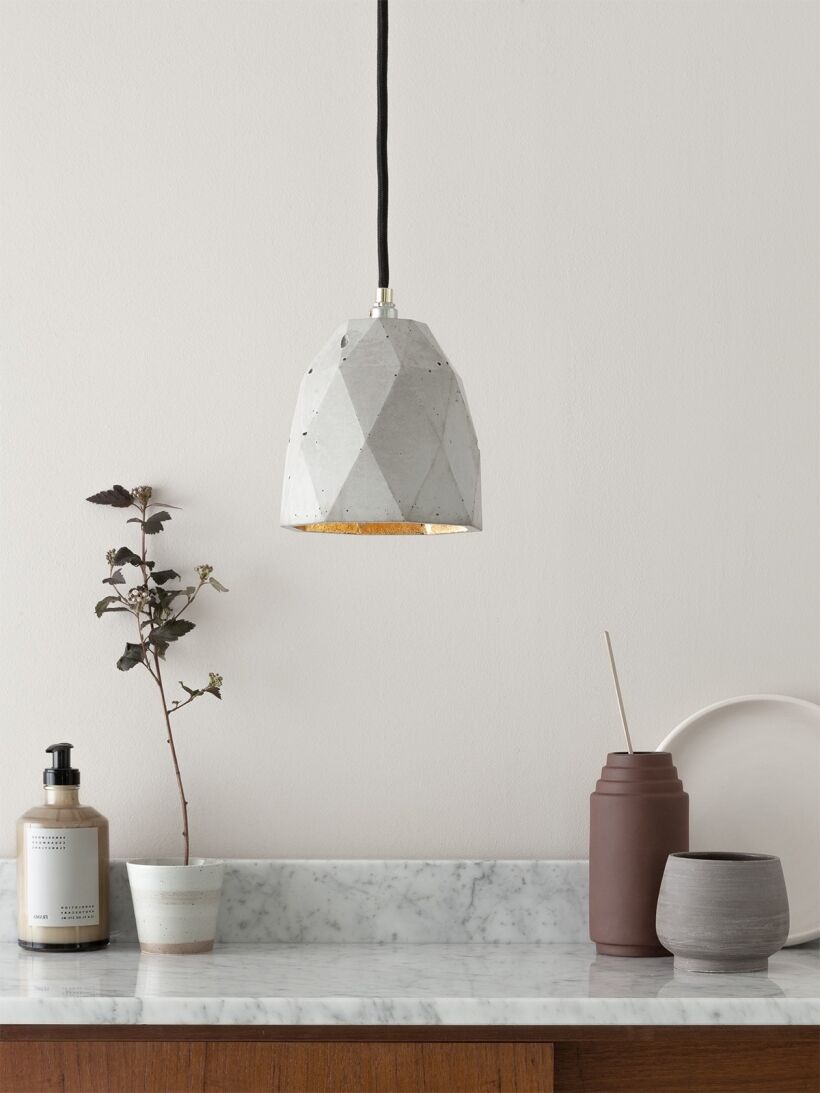 [T1] Pendant light triangle by GANTlights | Archello