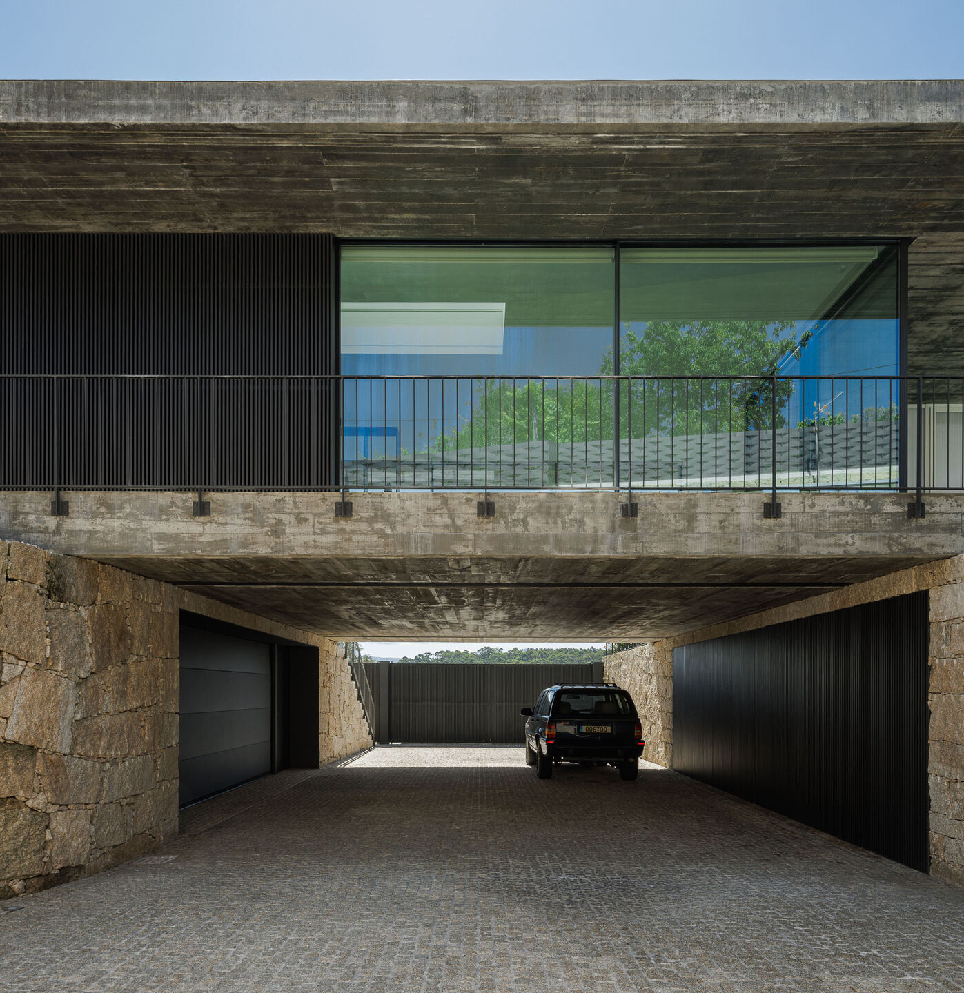 Gallery of Ponte House | stu.dere - Architecture & Design Studio ...