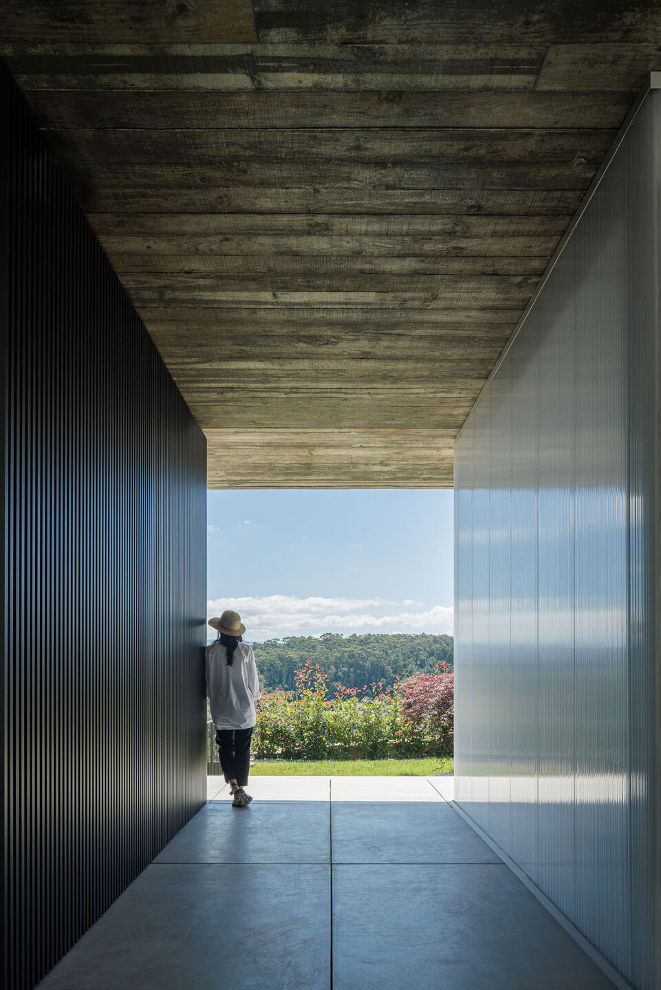 Gallery of Ponte House | stu.dere - Architecture & Design Studio ...