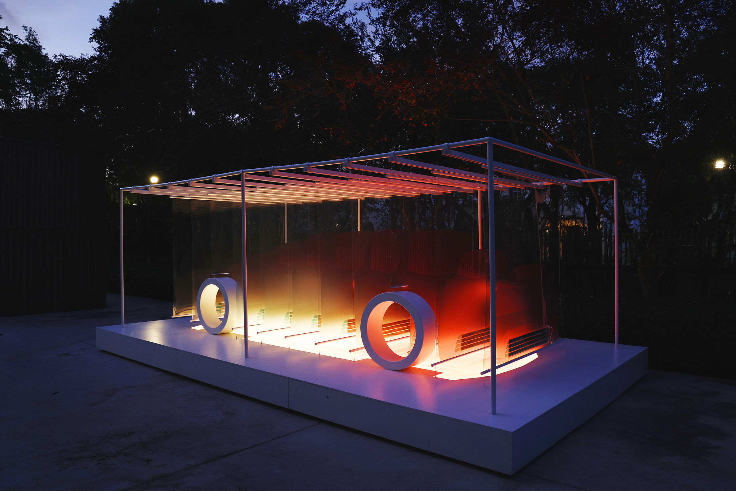 A Solar Sculpture for Lexus | Random Studio | Archello