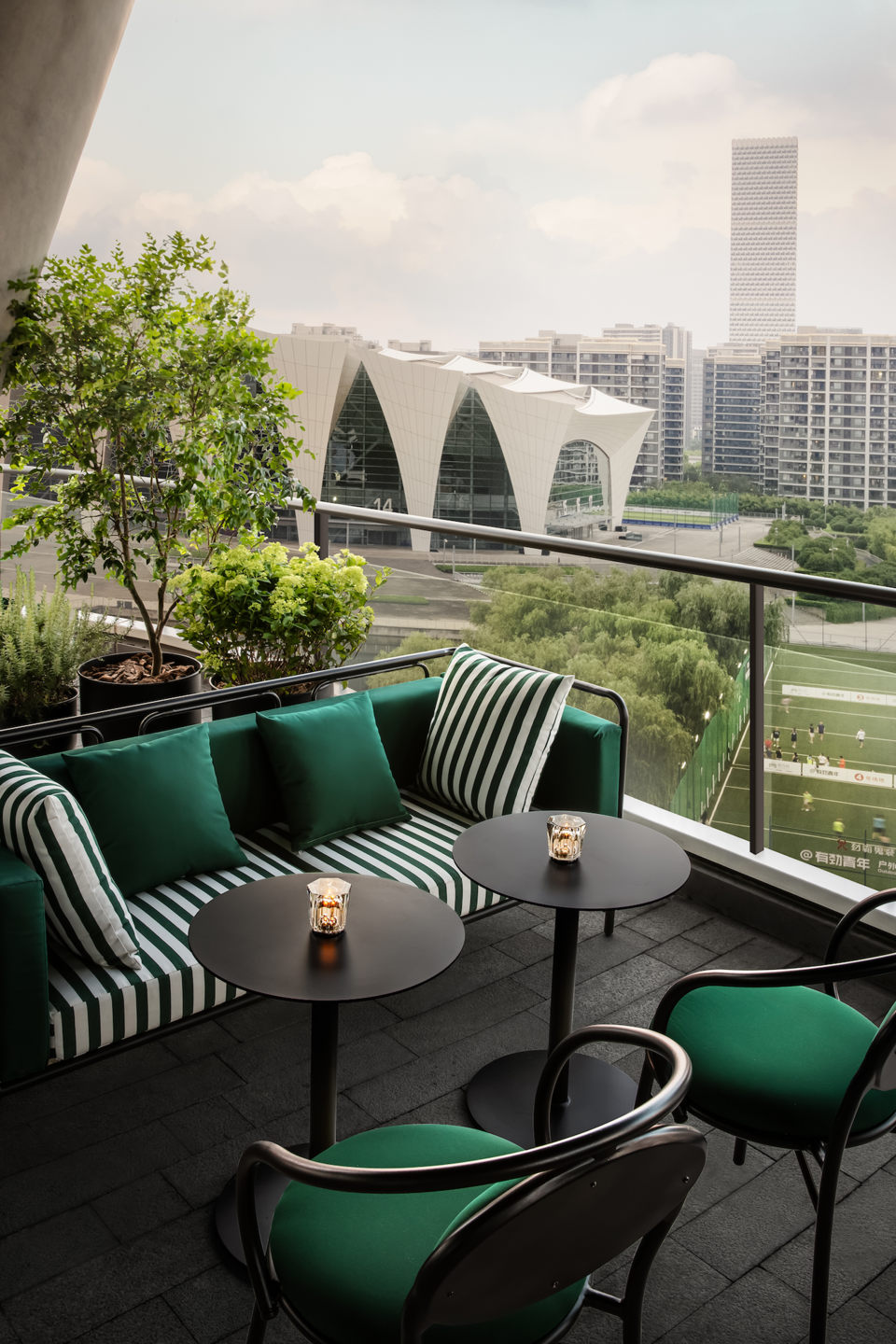 Gallery of Xin Rong Ji at Taikoo Li Qiantan | CCD/Cheng Chung Design ...