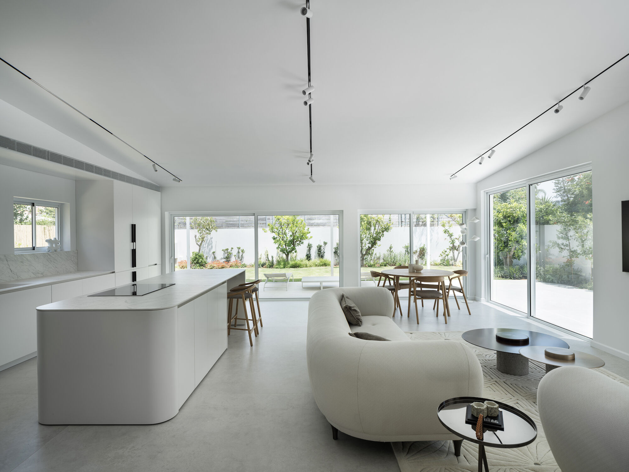 Powerful Home | Shashua Architects | Archello