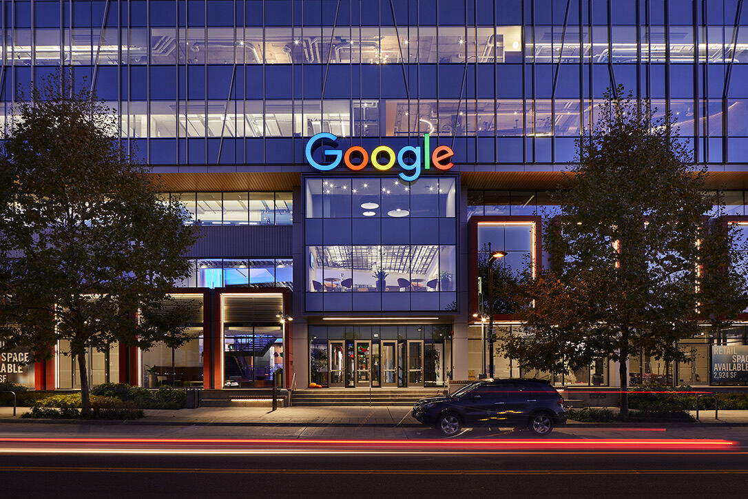 Lakefront Blocks | Graphite Design Group | Archello