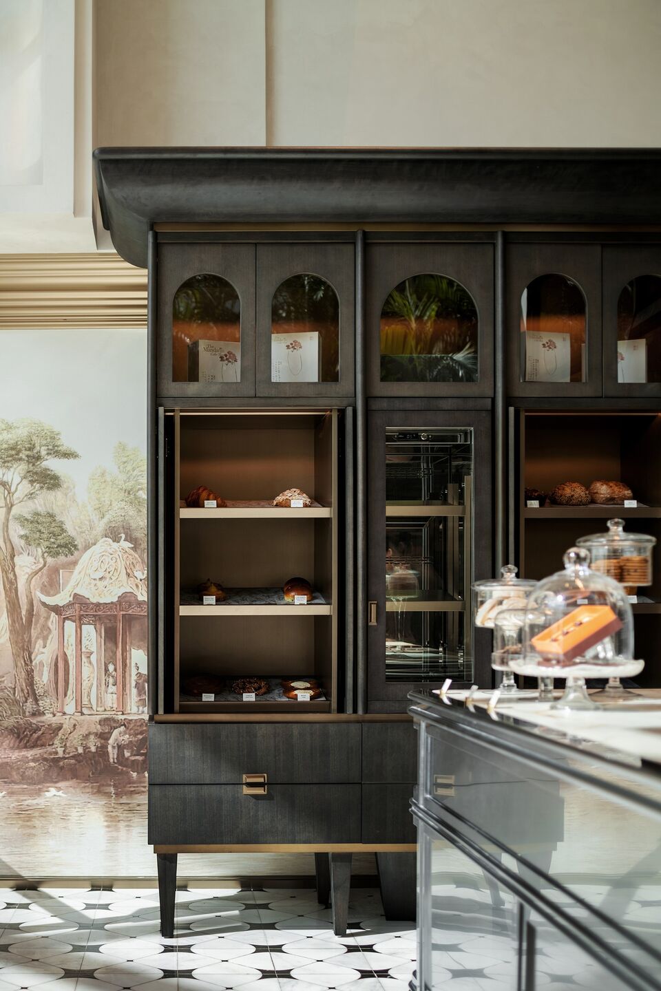 Gallery of The Mandarin Cake Shop | CCD/Cheng Chung Design (HK) | Media ...