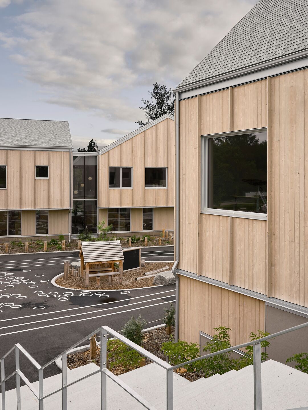 Gallery of École de l’Étincelle (Lab-École Saguenay) | Agence Spatiale ...