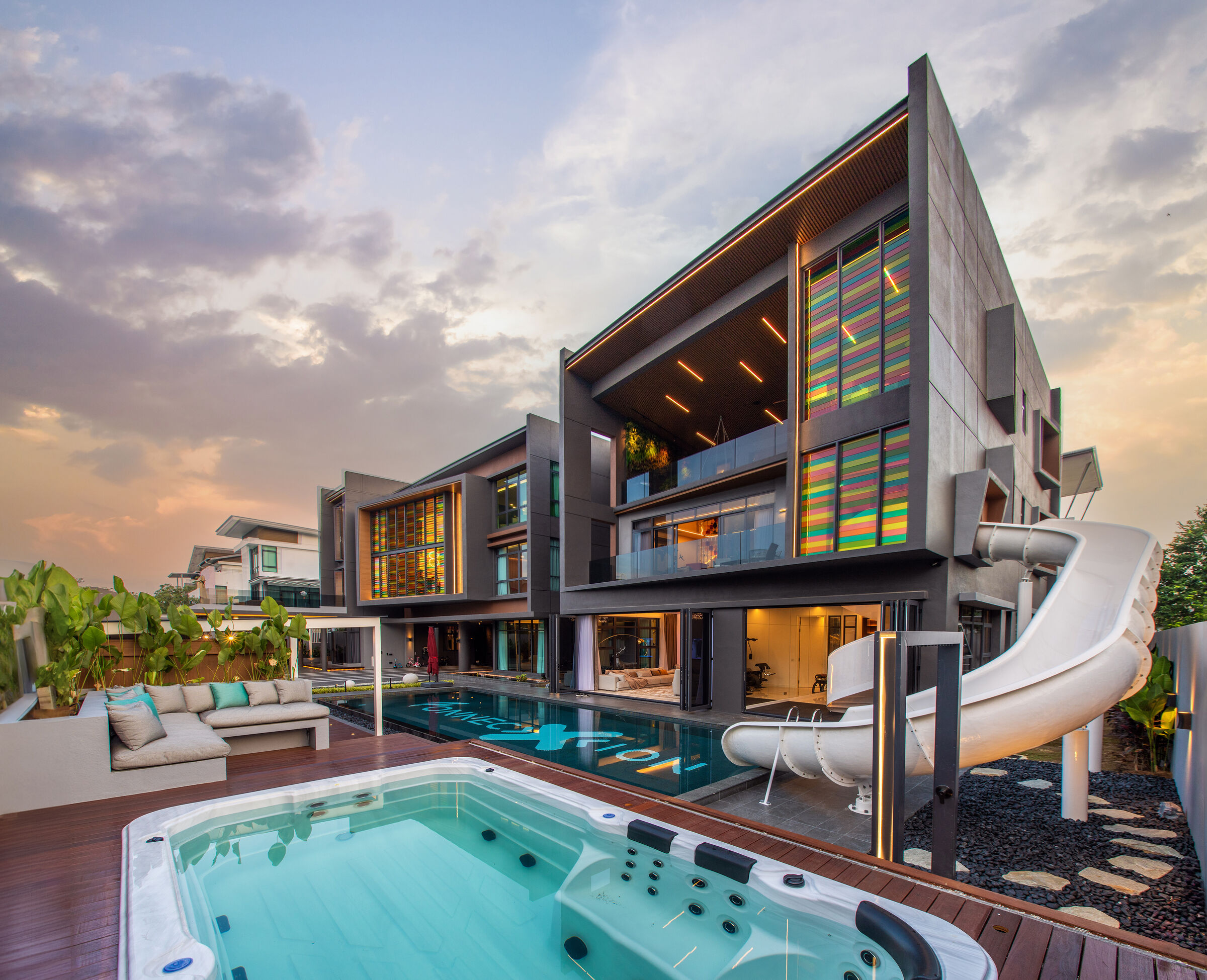 Gallery of Spectrum House | TKCA Architect | Media - 1