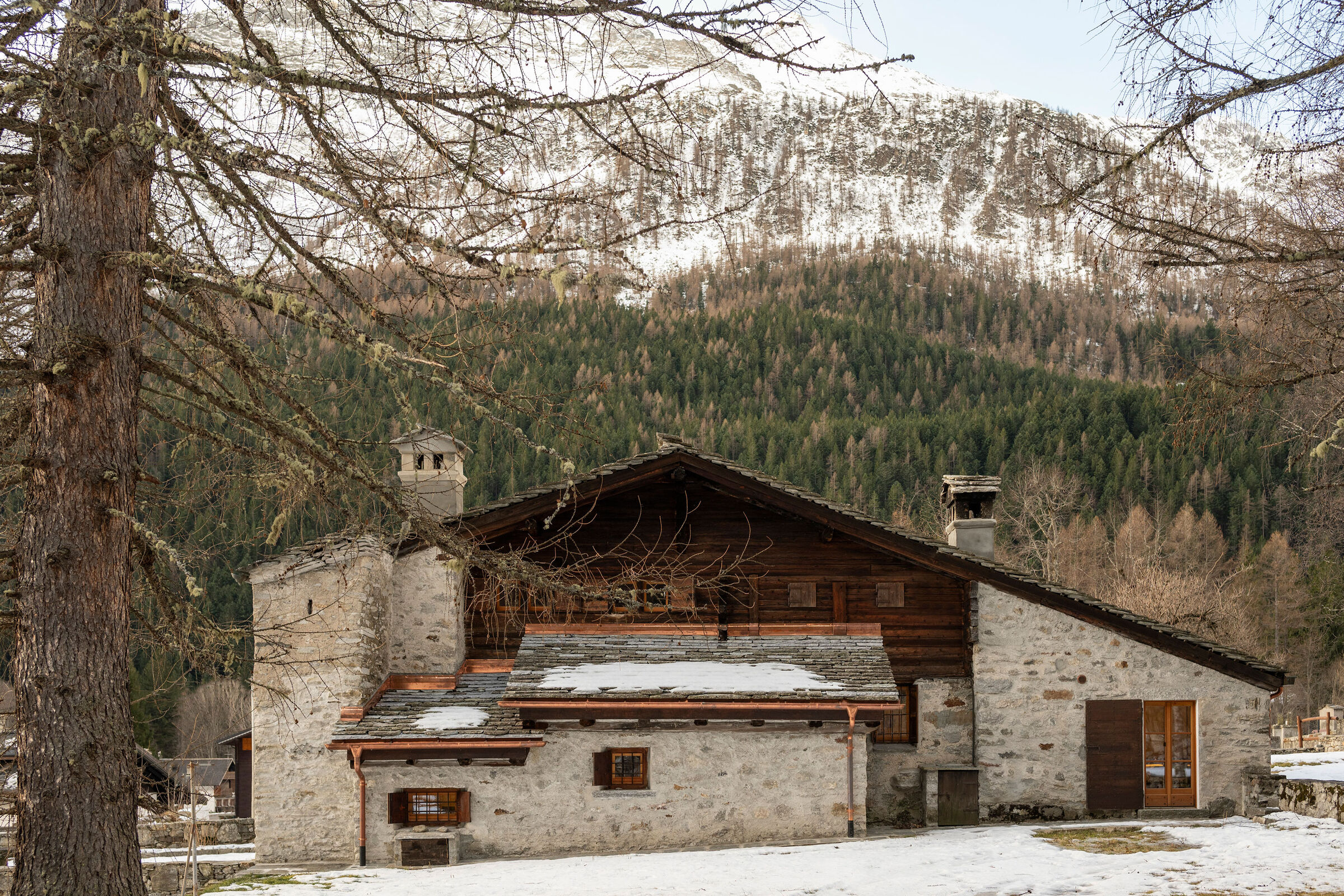 Gallery of MCG | Casa dei Birilli | PLUS ULTRA studio | Media - 1