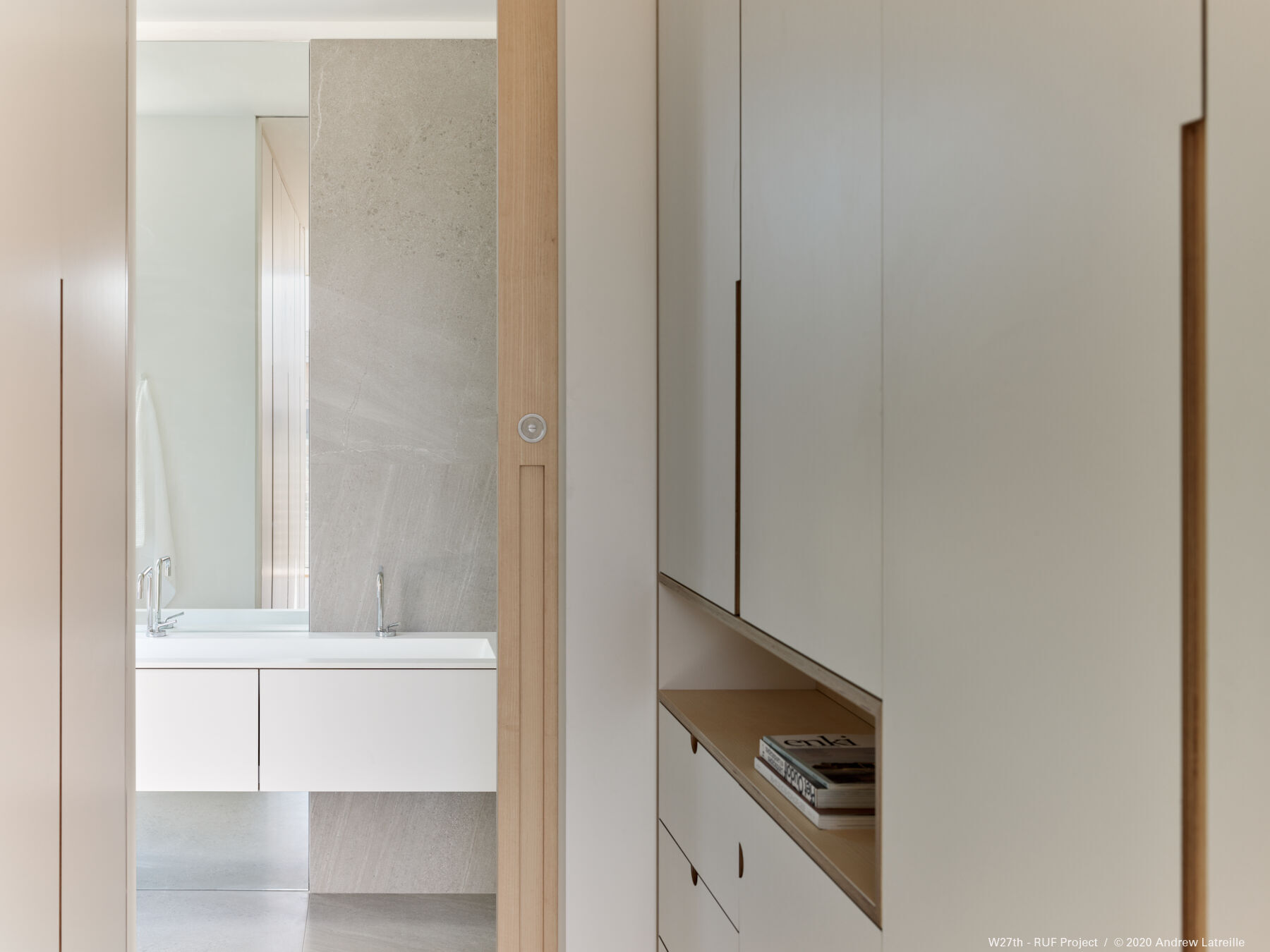 Gallery of In Between House | RUF project | Media - 17