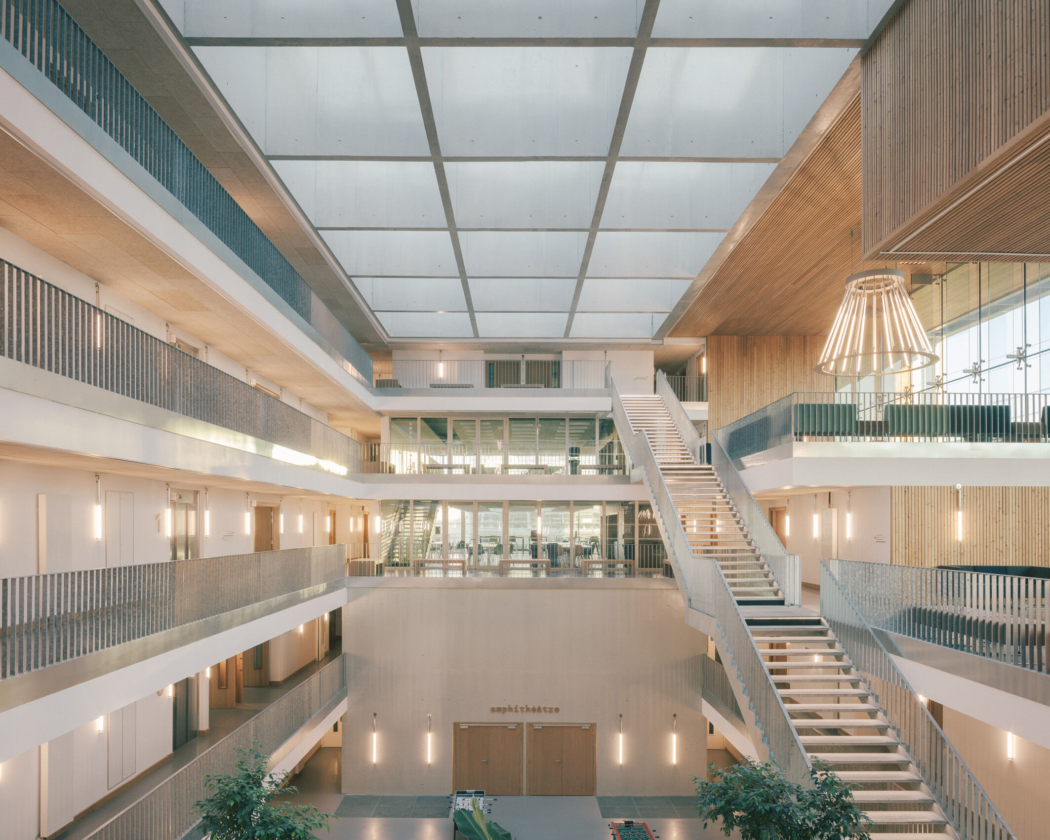 Gallery of Vallet de Martinis architectes carves a cavernous interior ...