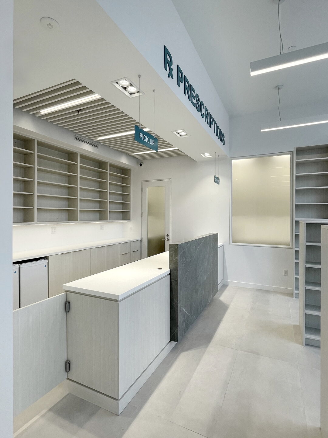 Metro Pharmacy | Mehdi Marzyari Architects | Archello