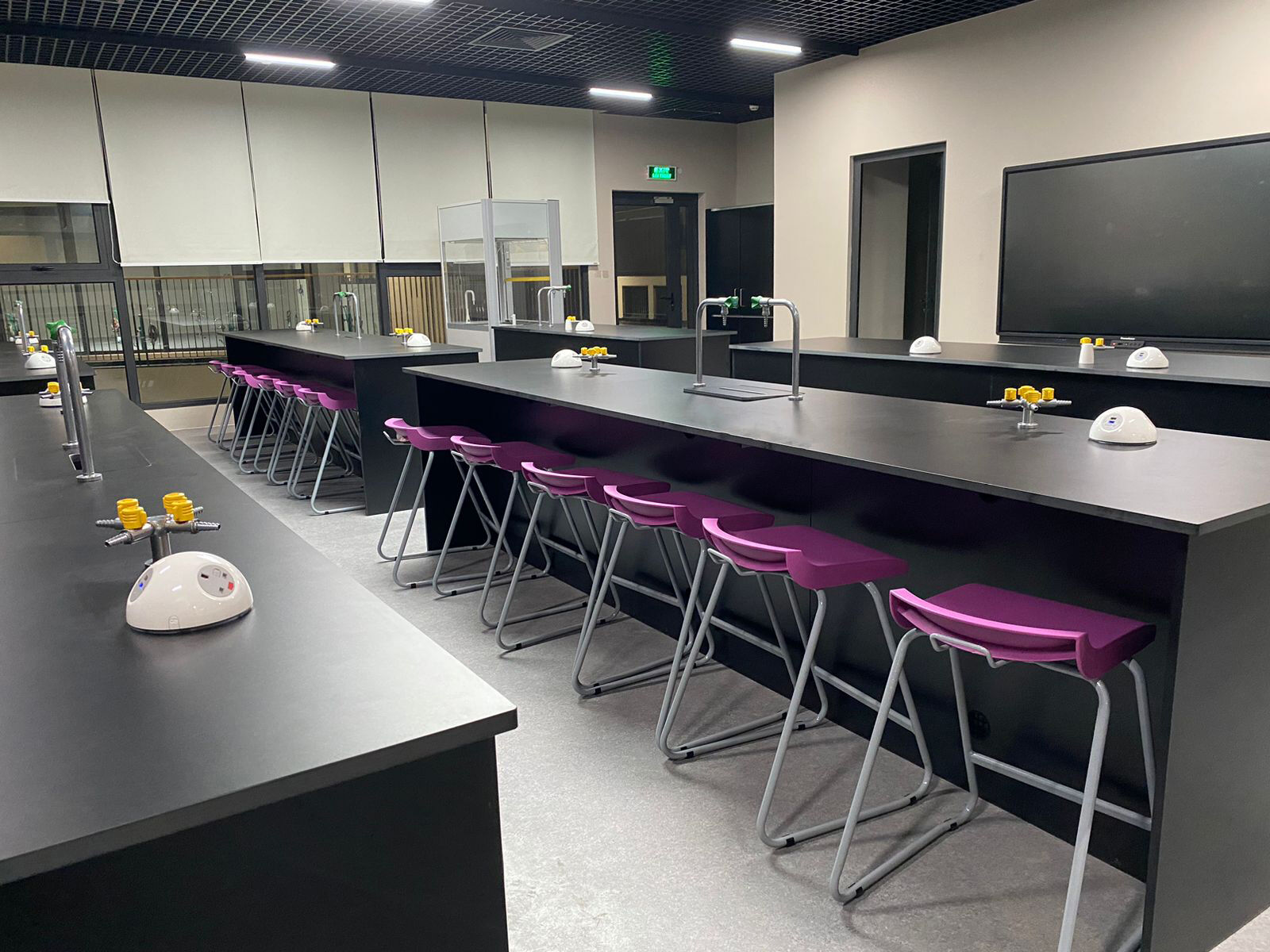 Brighton College Vietnam Modern Science Labs | S+B UK laboratory furniture and fume cupboards ...