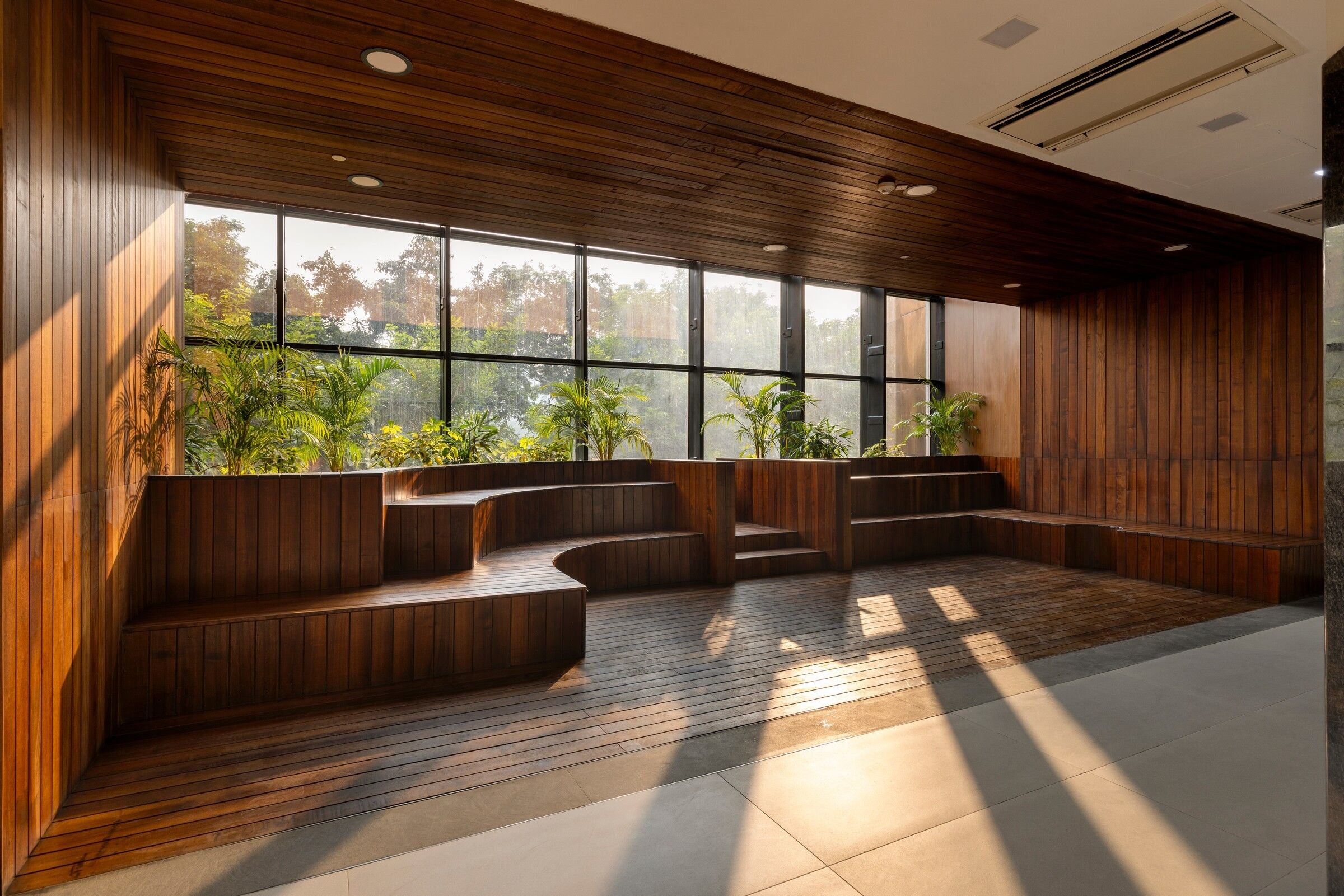 Gallery of Modern High School International | Studio SKLIM | Media - 16