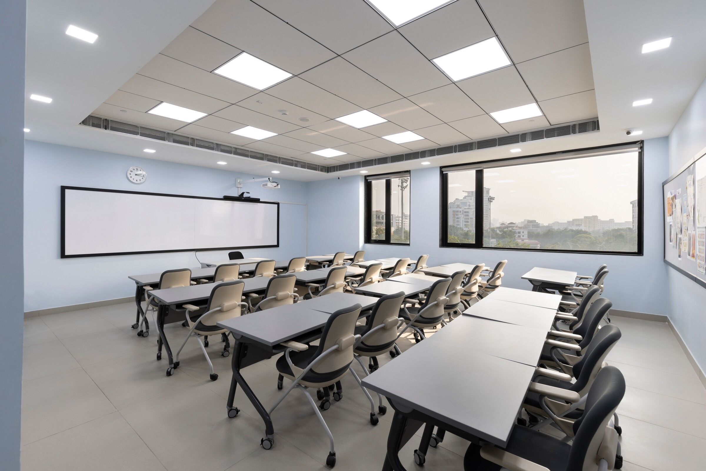 Gallery of Modern High School International | Studio SKLIM | Media - 18