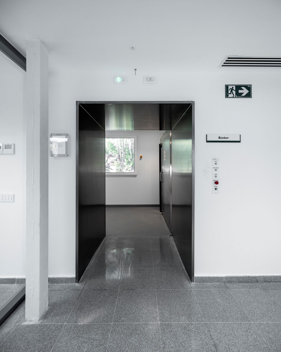 Gallery of Radiation therapy Bunker – Virgen del Puerto | DUNAR ...