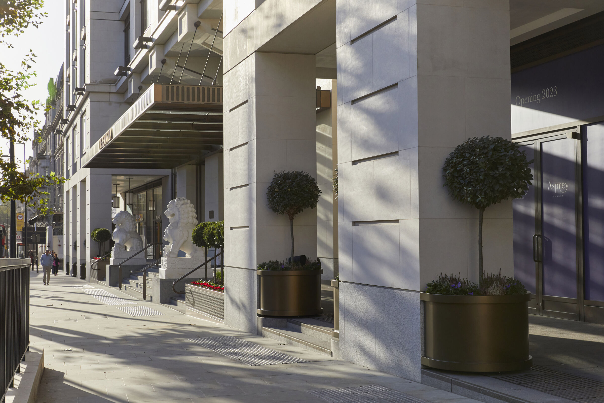 Gallery of The Peninsula London | Hopkins Architects | Media - 3