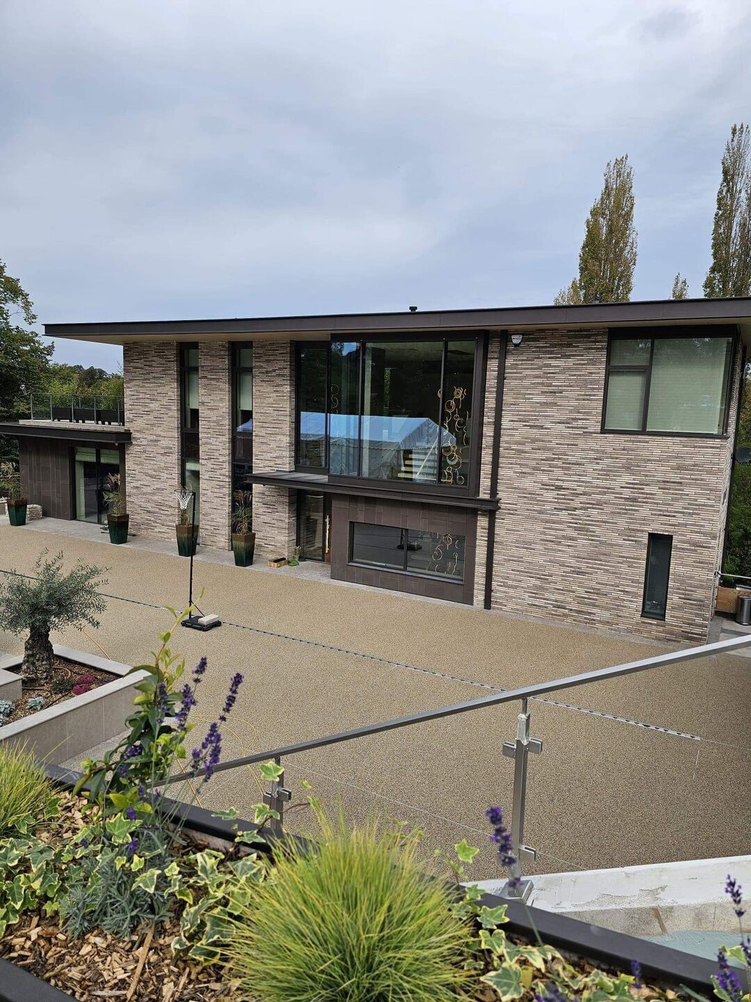 Hazel Bank | MAS architecture | Archello