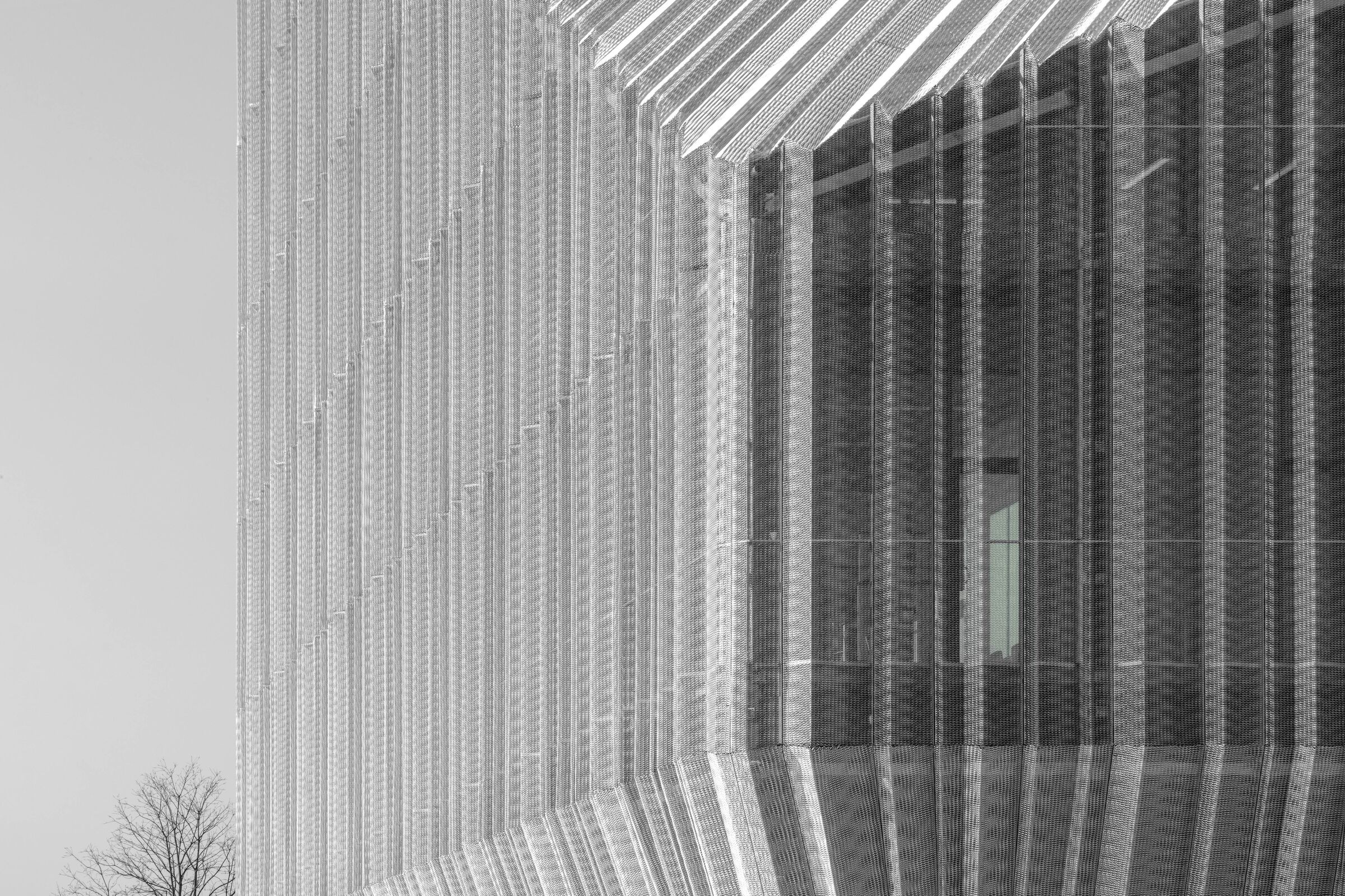 Detail: Pleated facade geometry of Bonfiglioli HQ by Peter Pichler ...