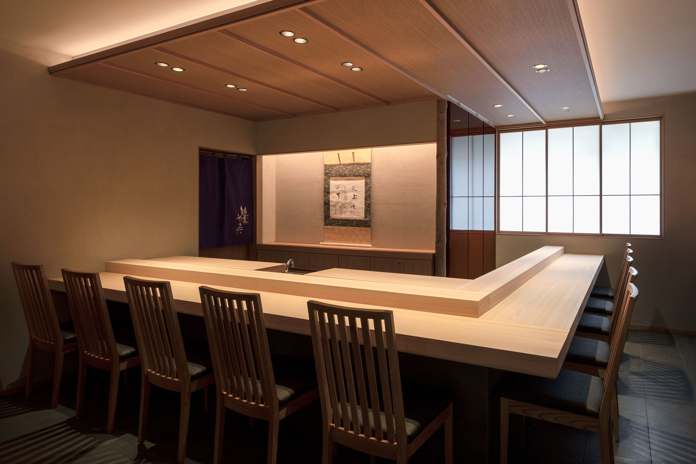 Sushidokoro Yamada | PHENOMENA | Archello