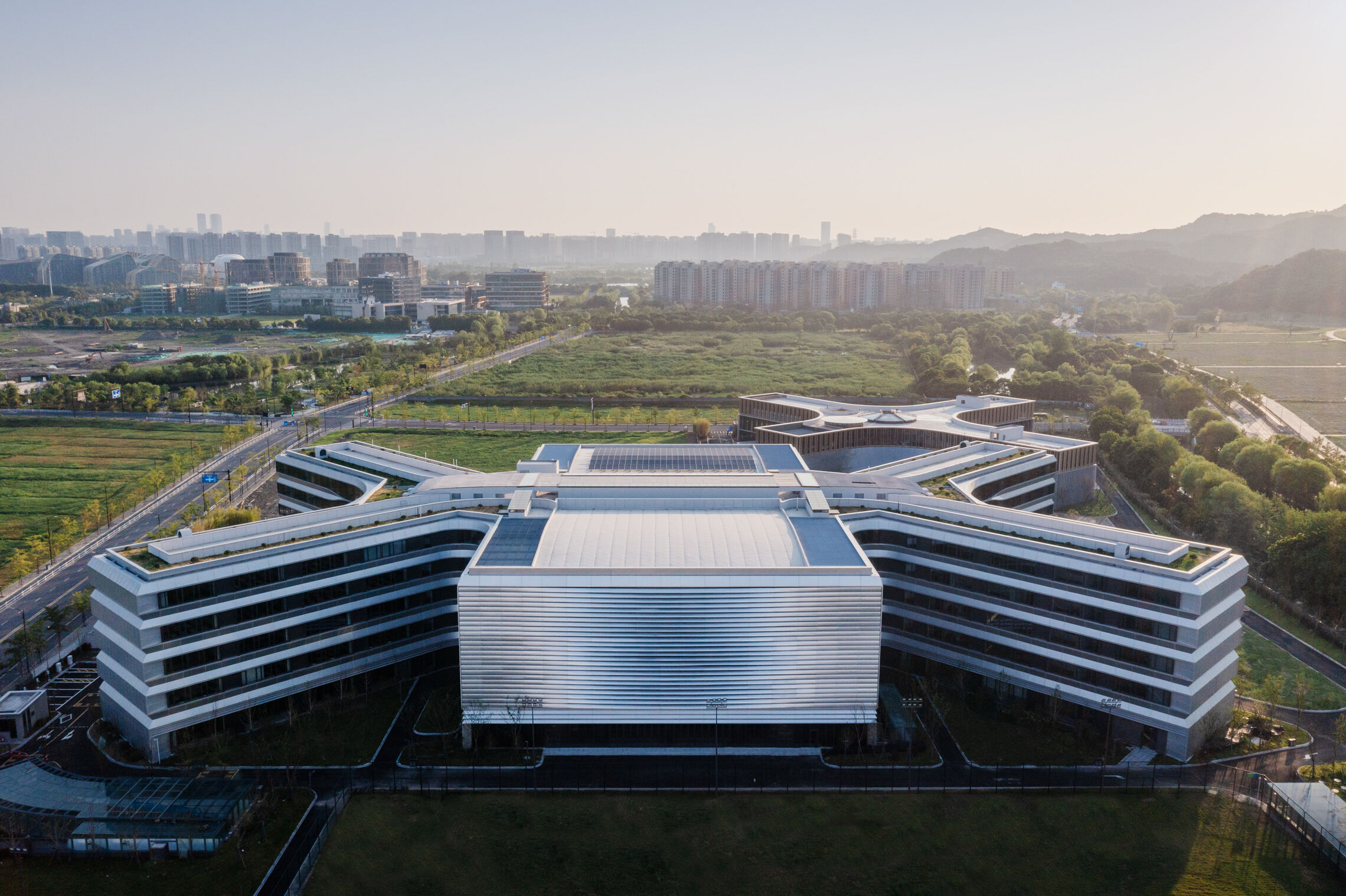 Education Hub: Hangzhou International School (HIS) | line+ | Archello