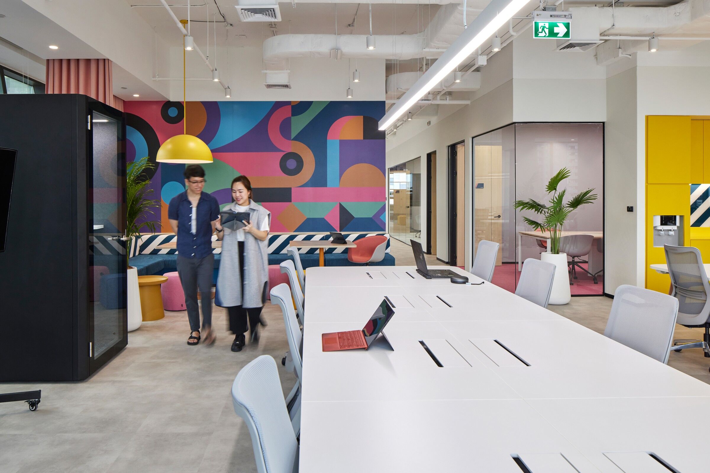 Gallery of Thoughtworks Bangkok Office | YAAF DESIGN | Media - 18