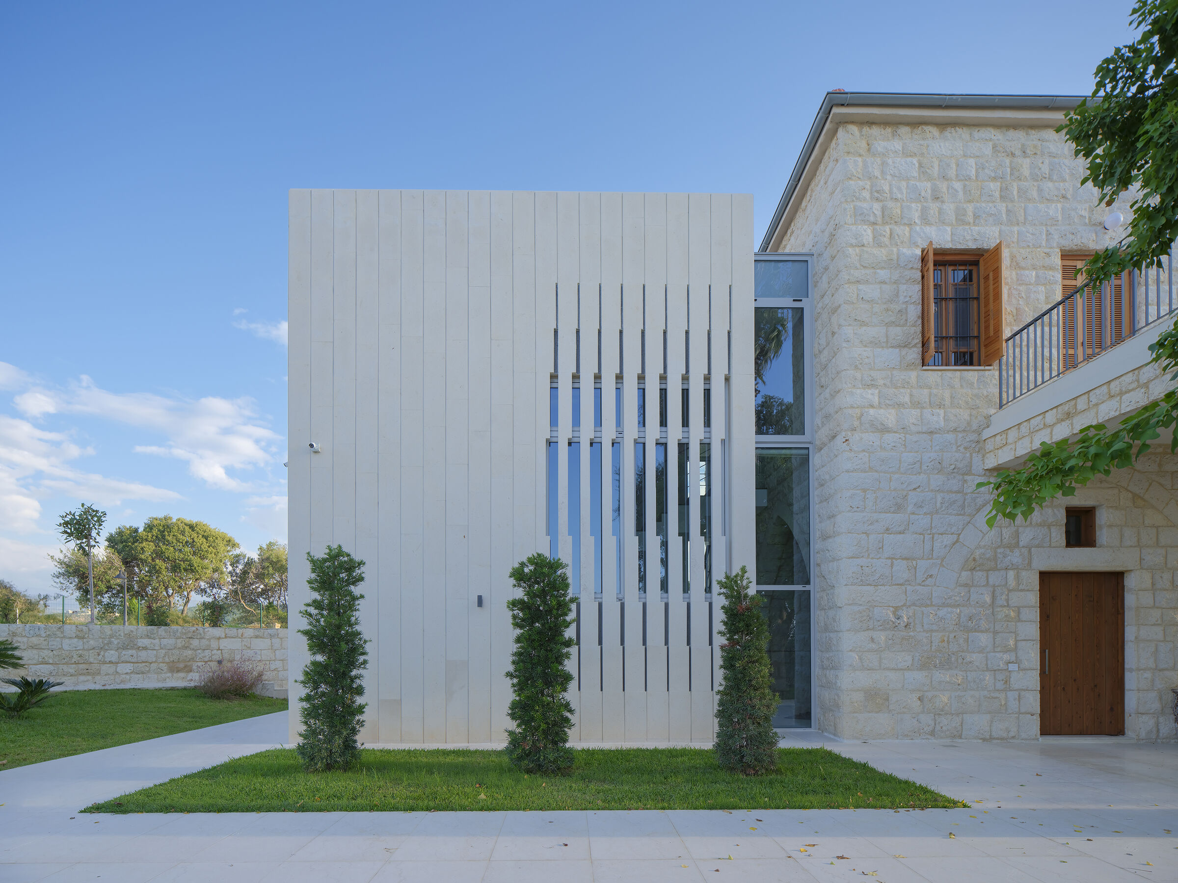 Hamat House | Platau | Platform for architecture and urbanism | Archello