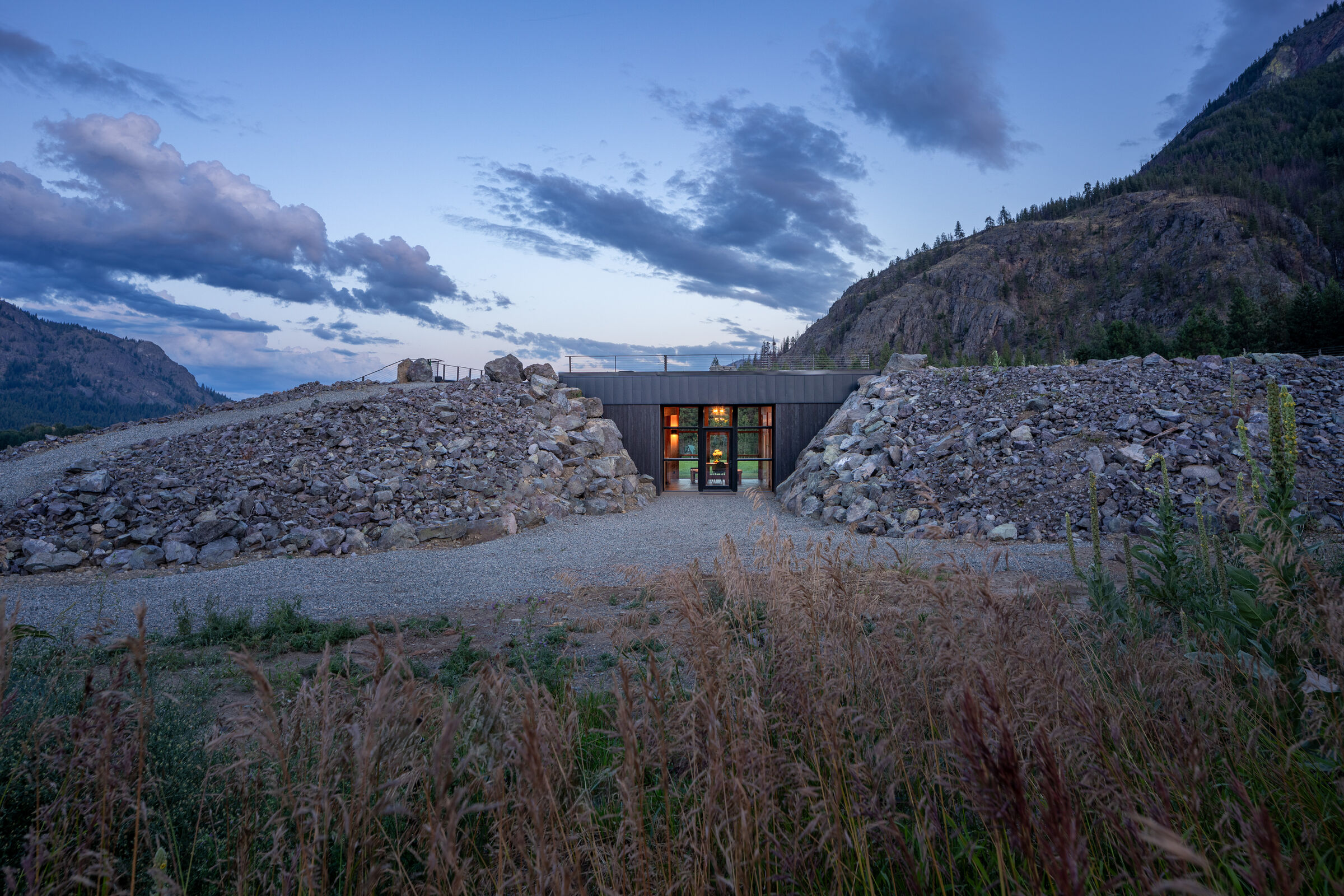 Gallery of Berm House | CAST architecture | Media - 1