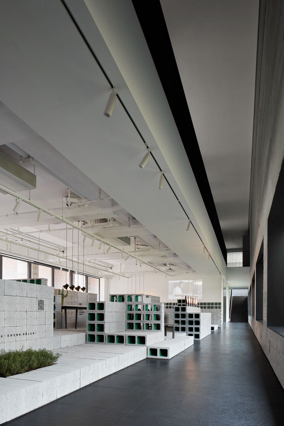 Gallery of The New Office of One House Design | ONE HOUSE DESIGN ...