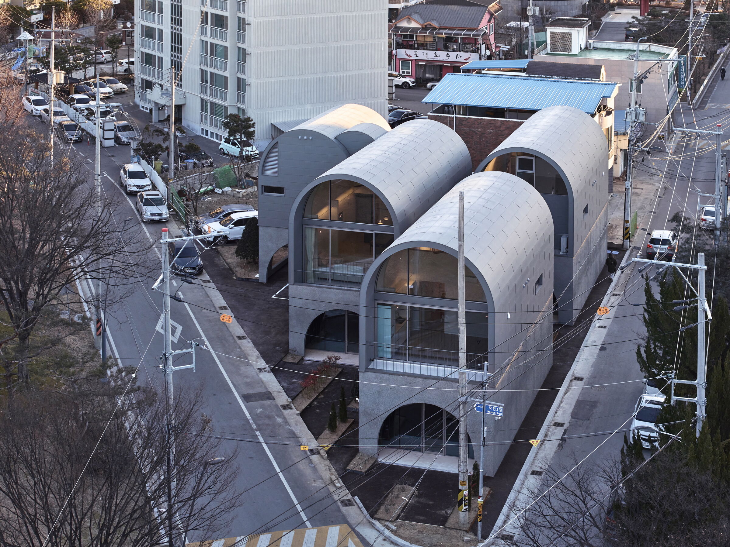 Round Roofs Residence | Todot Architects and Partners | Archello