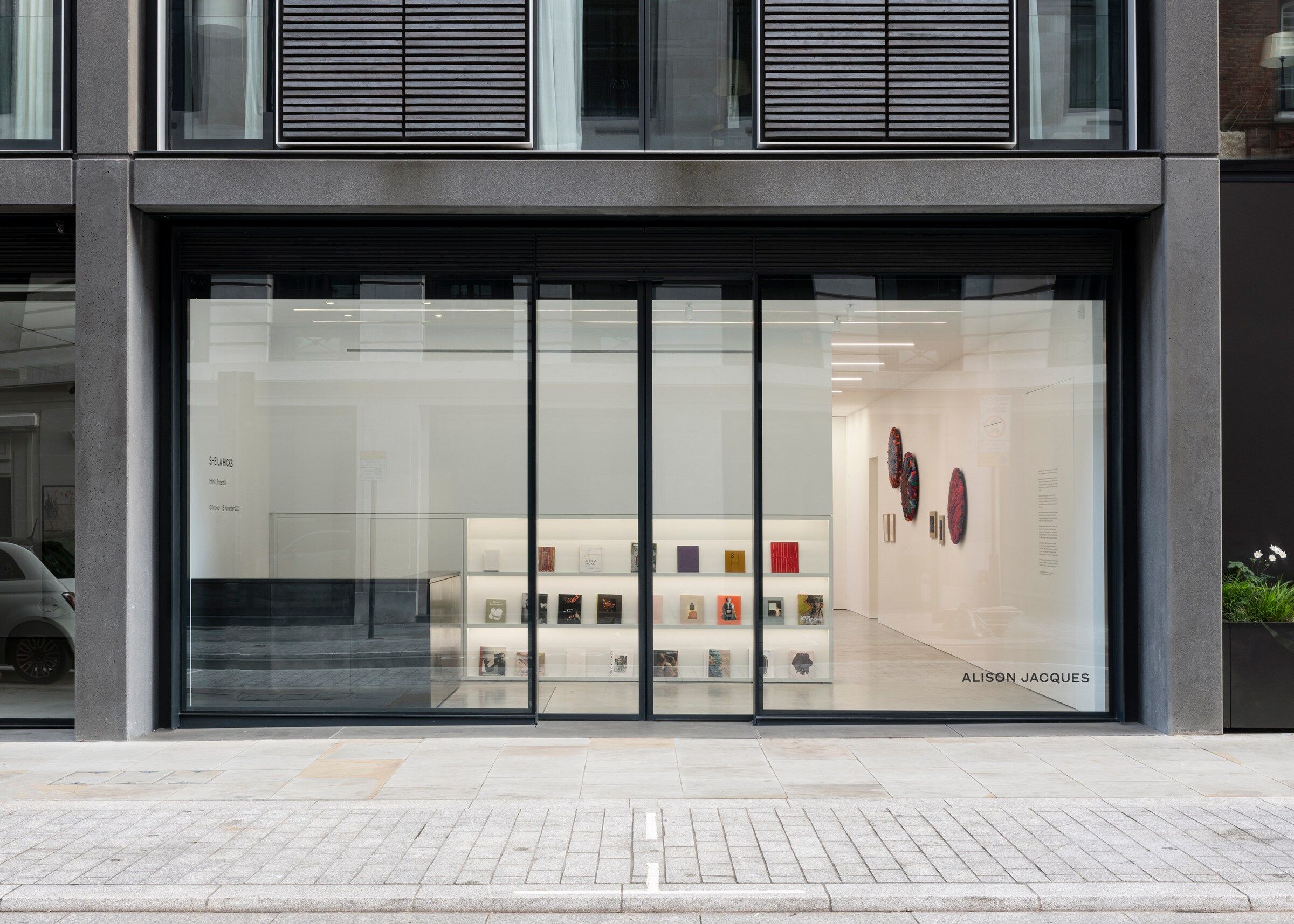 Alison Jacques Gallery in Mayfair | Lighting Design International | Archello