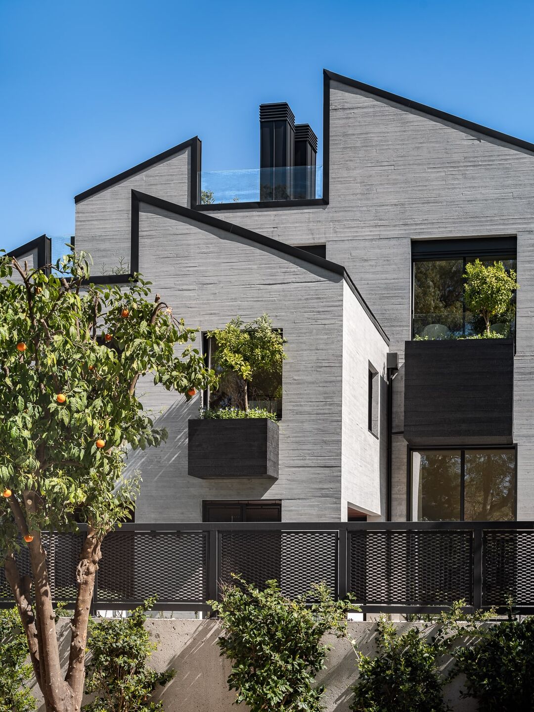 Gallery of SCALE HOUSE | Kipseli Architects | Media - 3