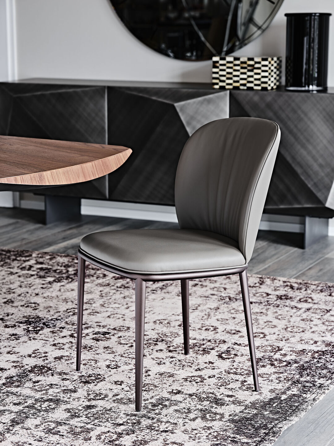 CHRIS ML by Cattelan Italia spa | Archello