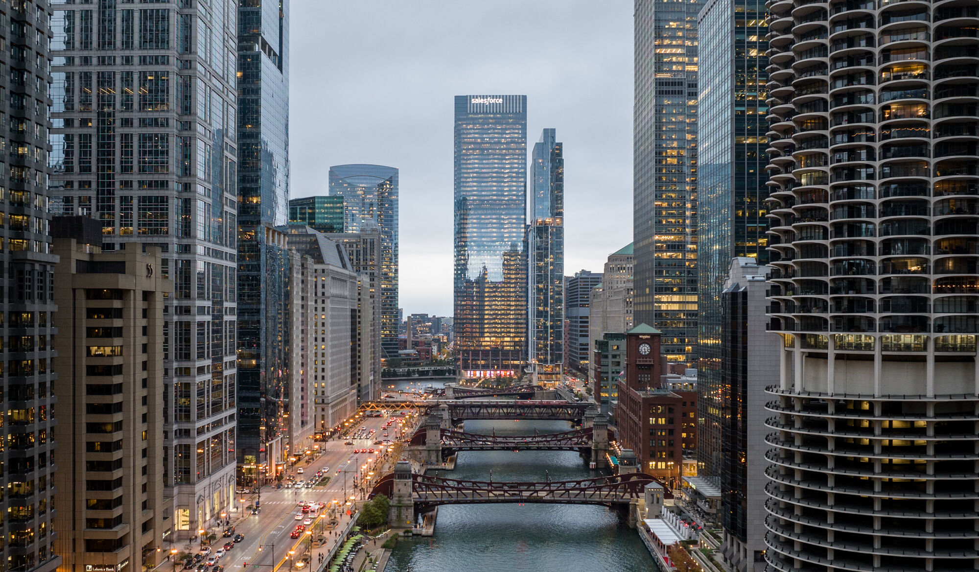 Gallery of Pelli Clarke & Partners completes Salesforce Tower Chicago ...
