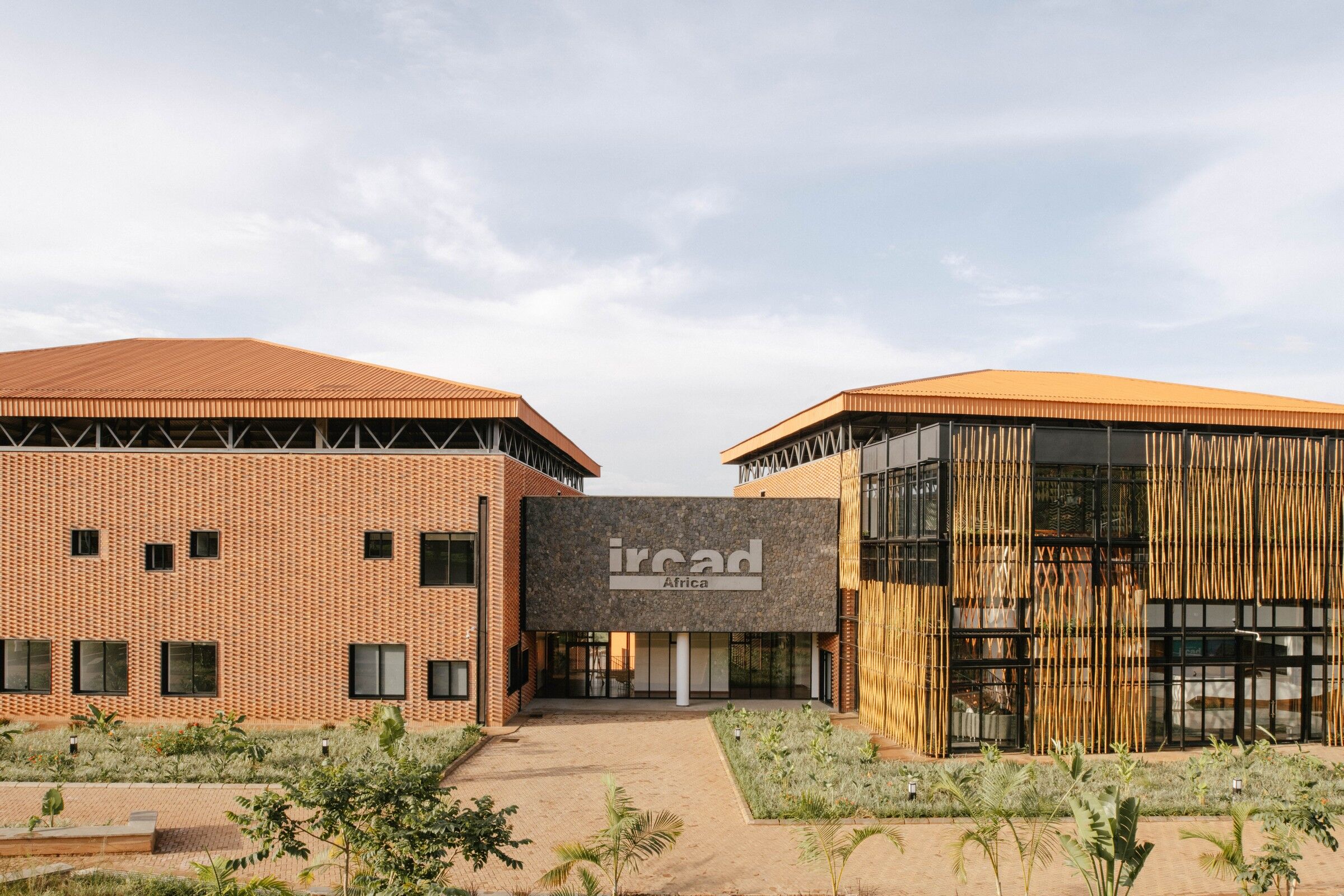Ircad Africa - Rwanda | S&AA – Schweitzer & associés architectes | Archello