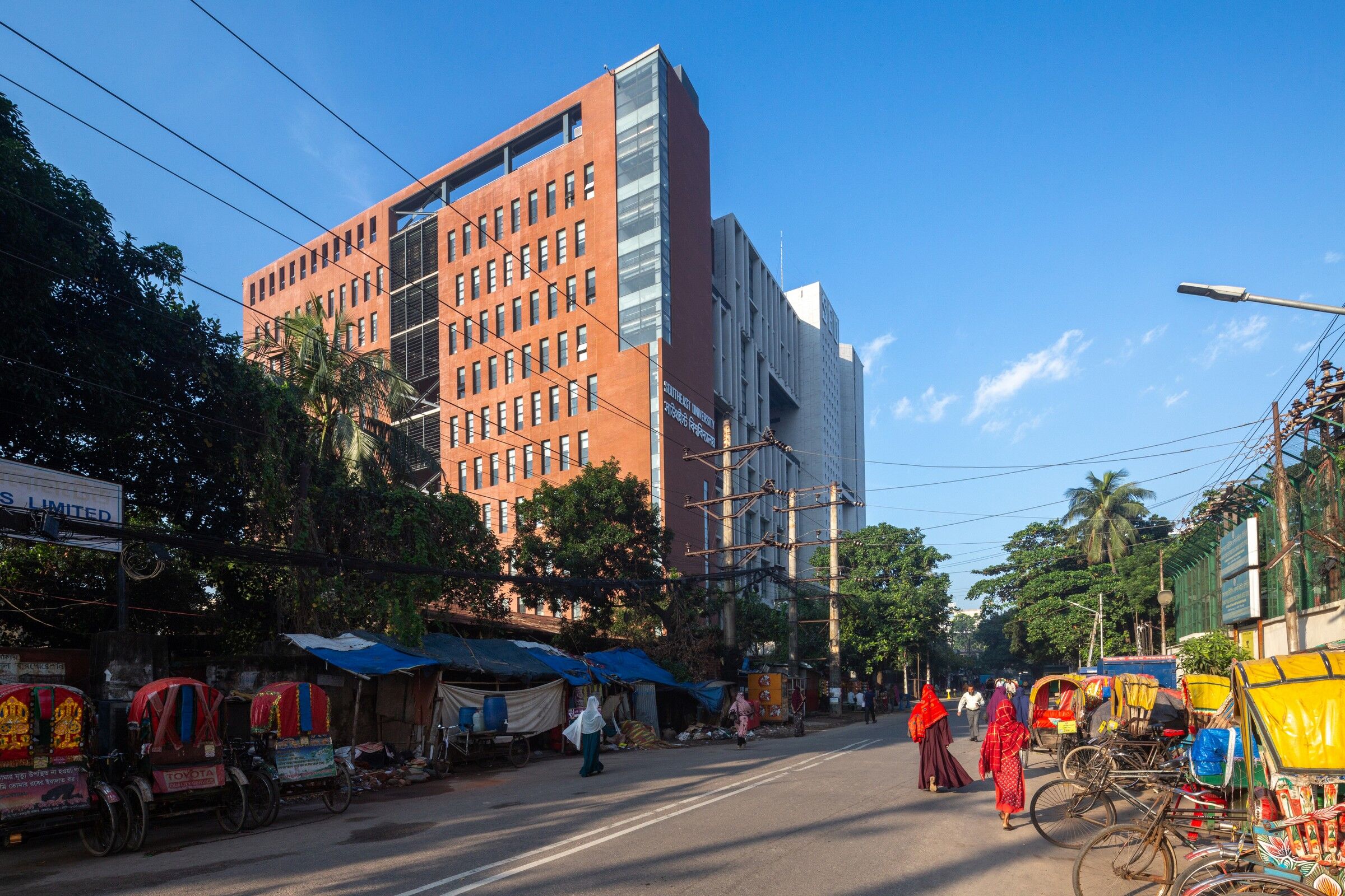 South East University | CUBEINSIDE | Archello