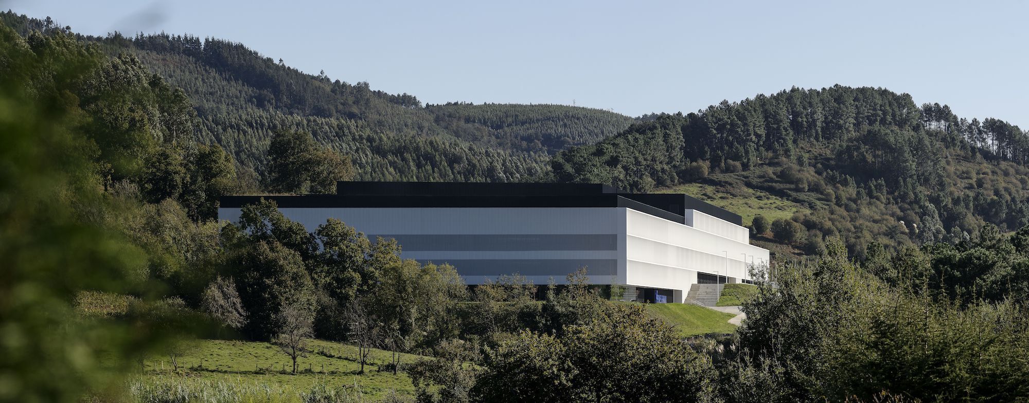 New pharmaceutical production plant for Faes Farma | IDOM | Archello