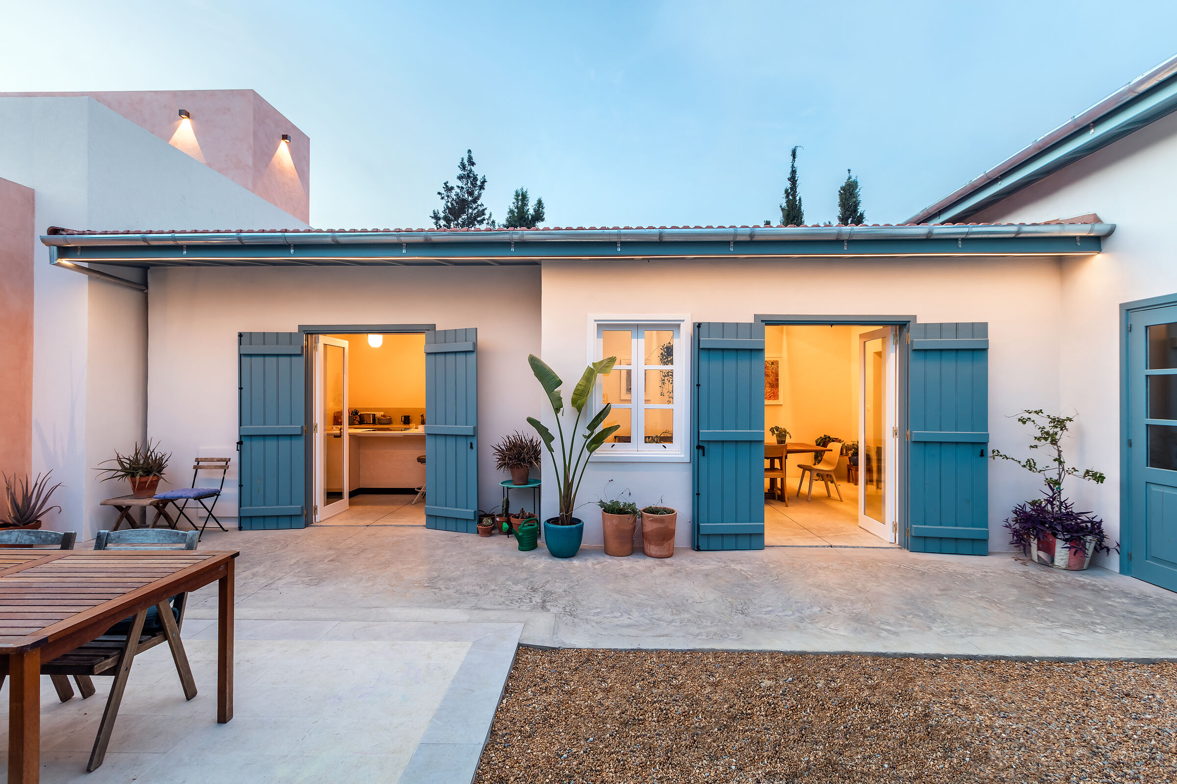 The yard house | Alexis Papadopoulos Architectural Practice | Archello