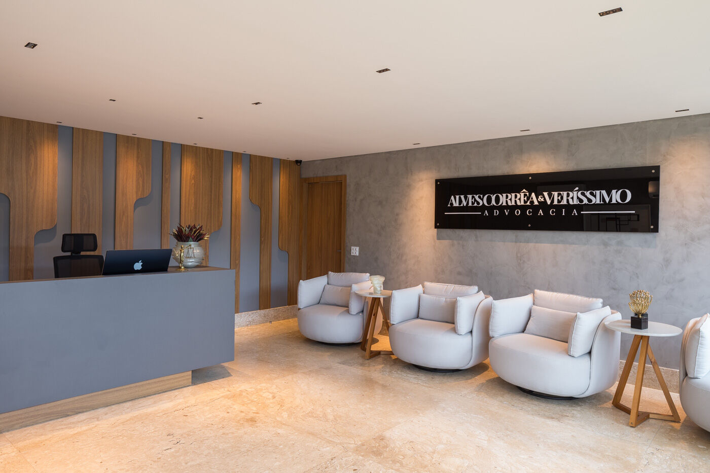 Alves Corrêa Office | SK Borges Arquitetura Corporativa | Archello