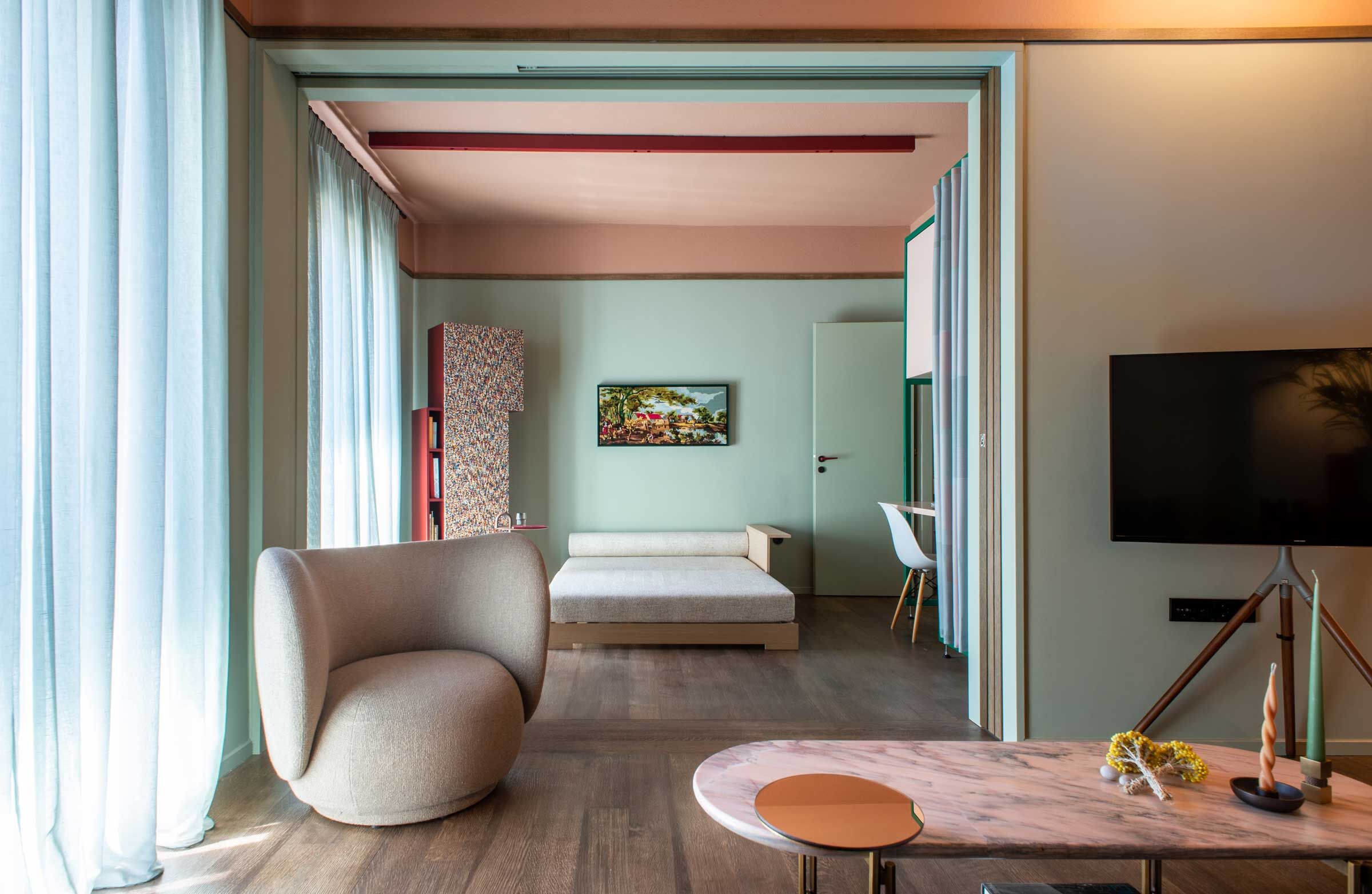 Retro nostalgia meets Modern in Greece | yiannis machairas interior ...