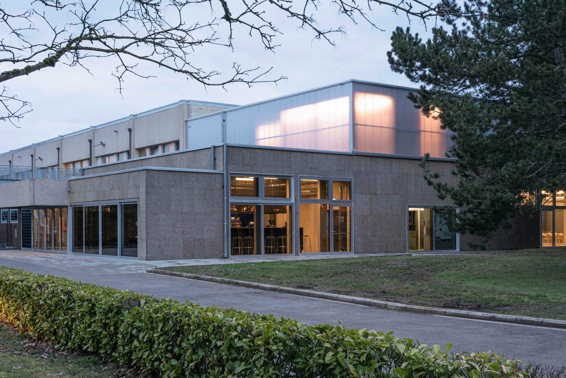 OMNI BUVETTE | 2001 TBSI | Archello