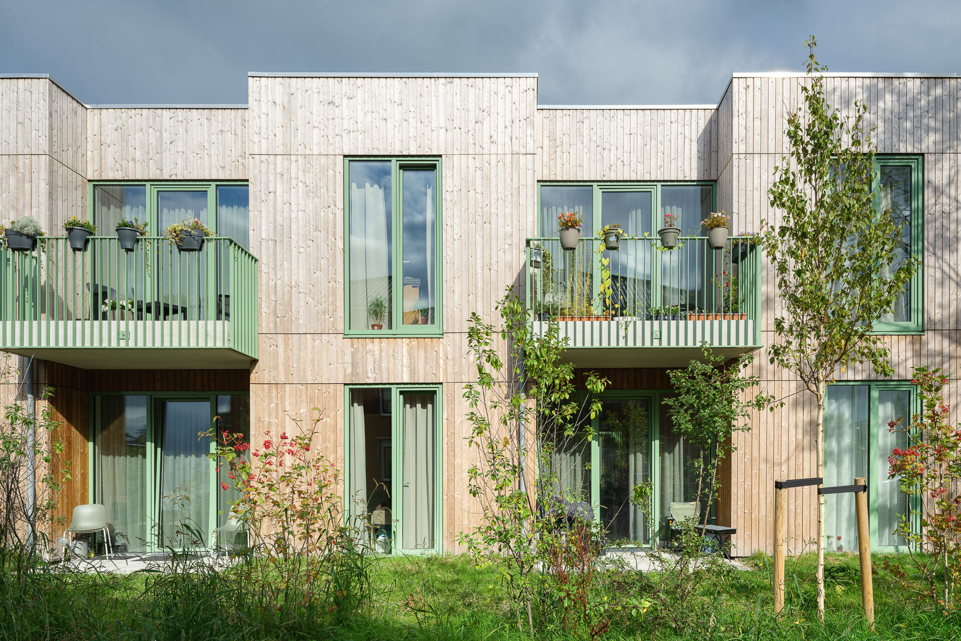 Gallery of Moos: A Green and Social Housing Revolution | concrete ...