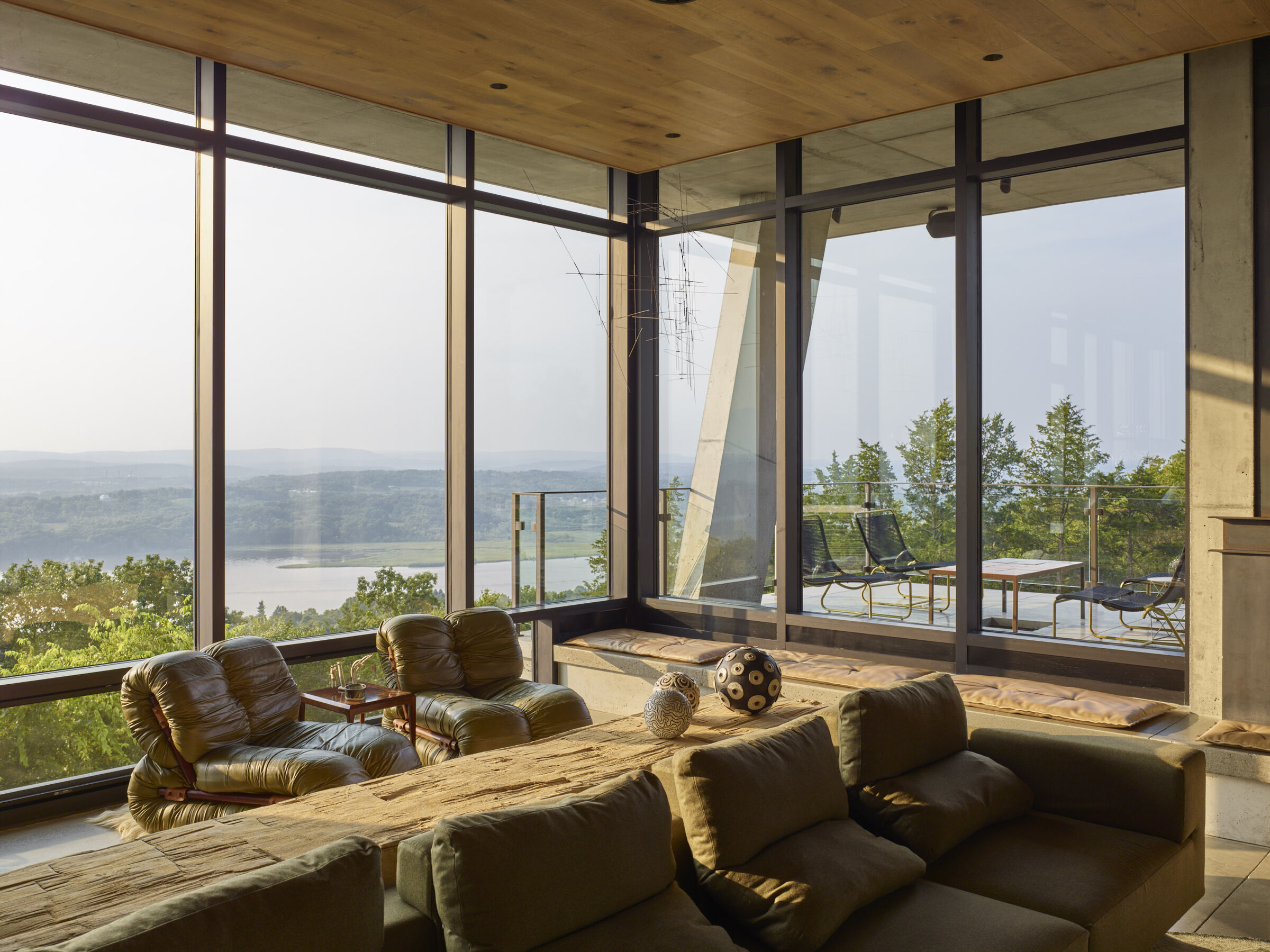 Gallery of Hudson Concrete House | Koko Architecture + Design | Media - 8