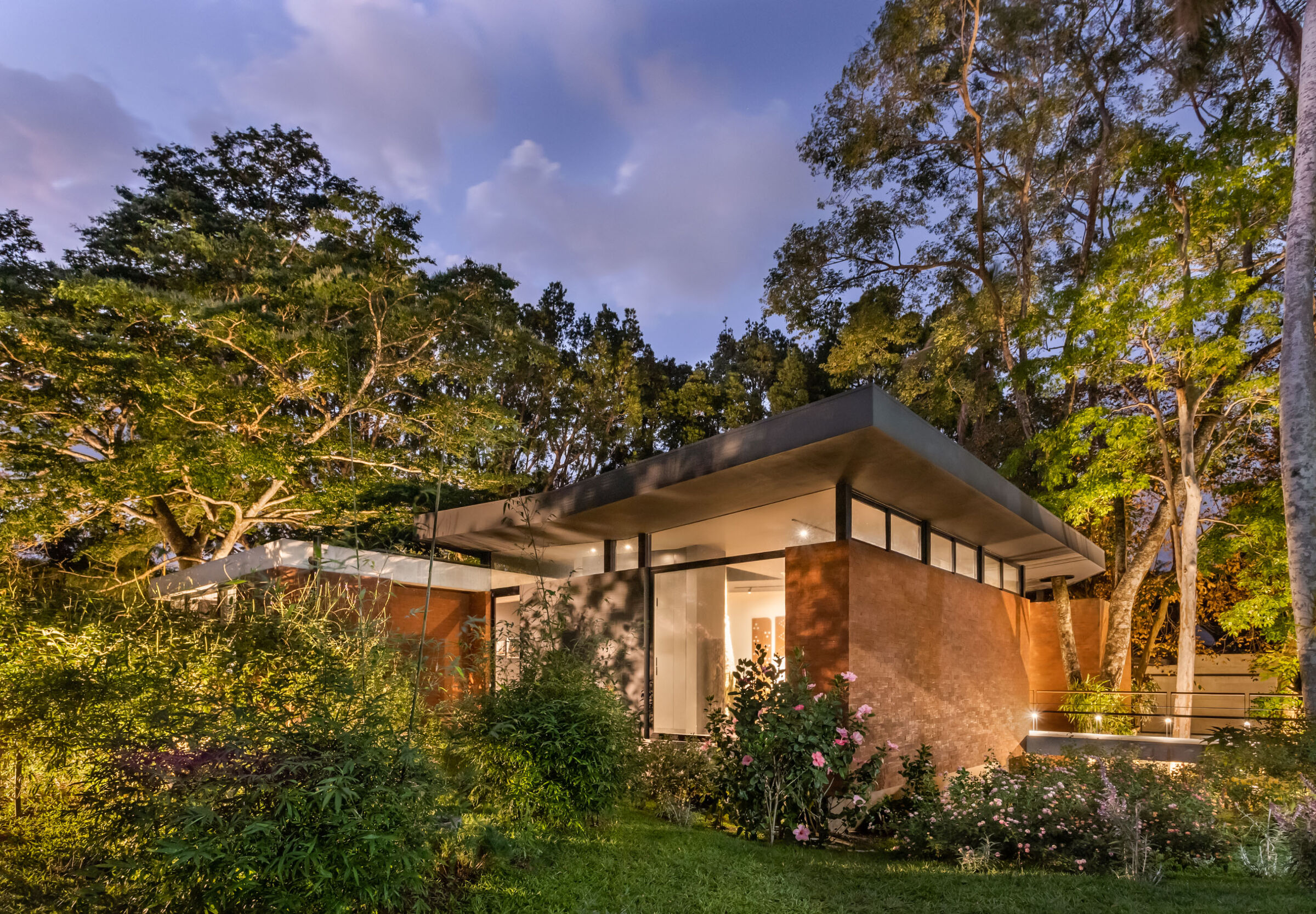 Casa Conacaste | Elastica Studio | Archello